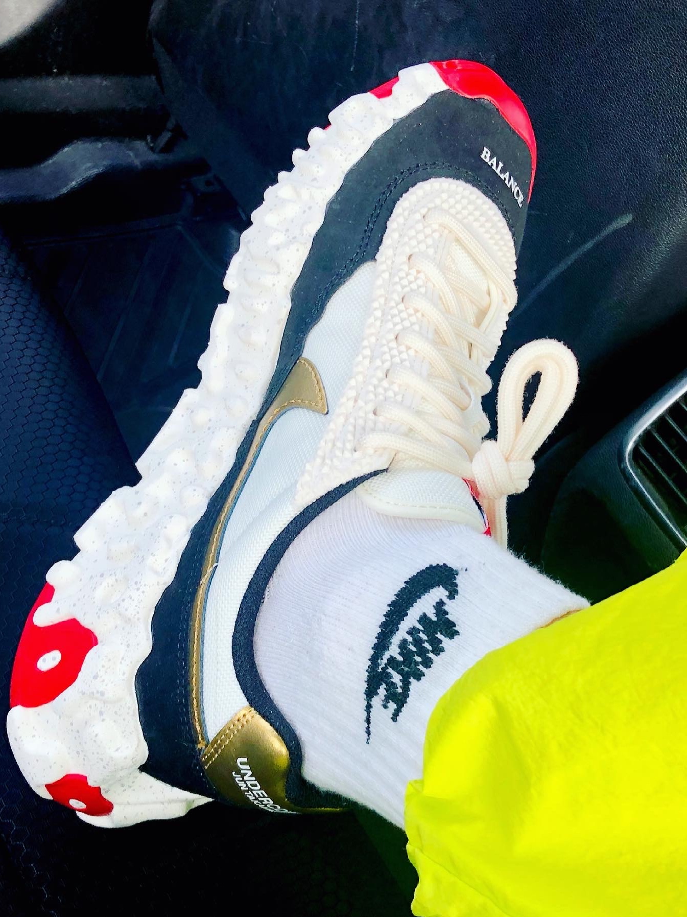 ericmok (@ericmok0312) 님의 게시물 | KREAM