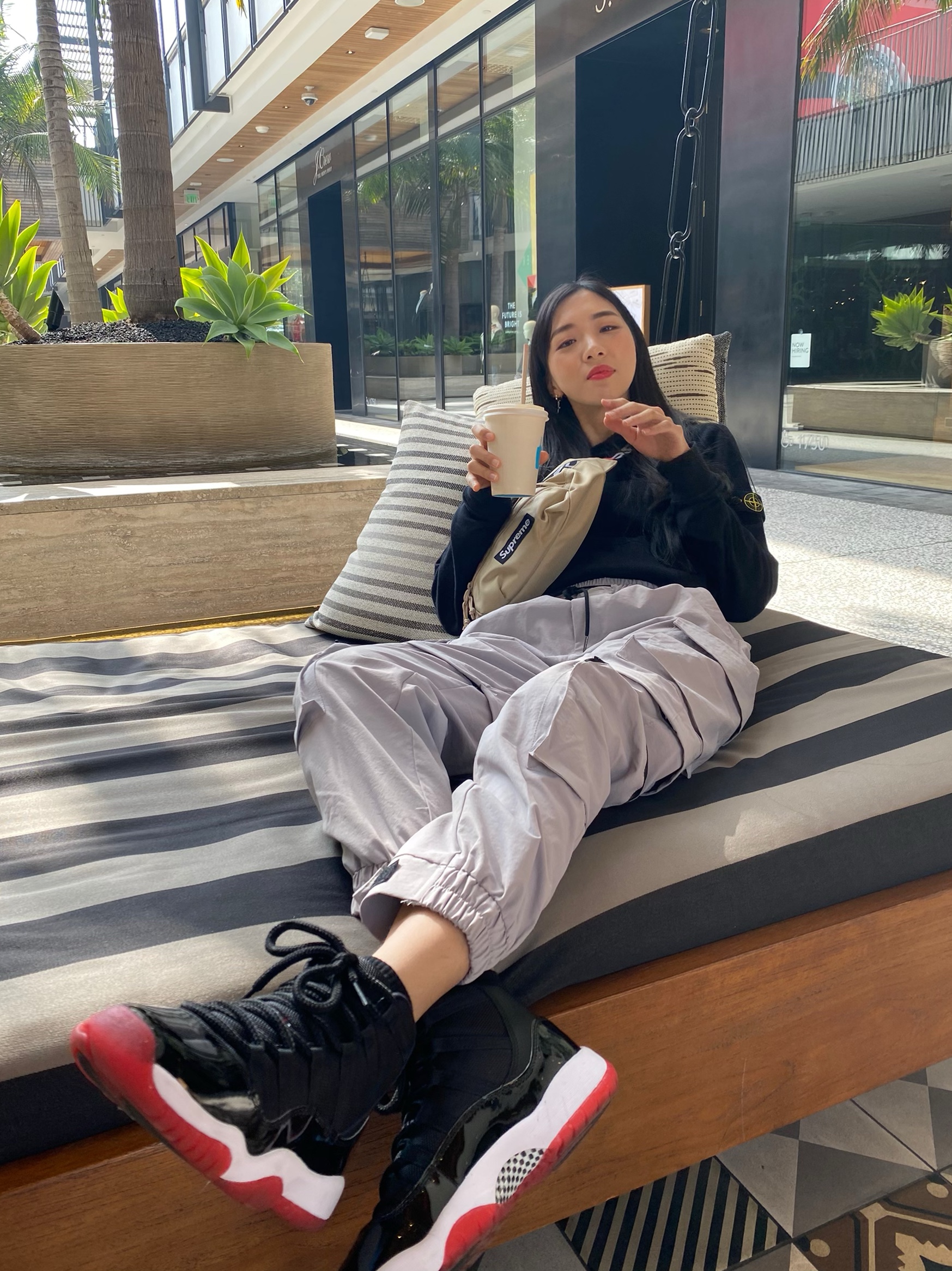 박수빈 (@shoebeanie) 님의 게시물 | KREAM