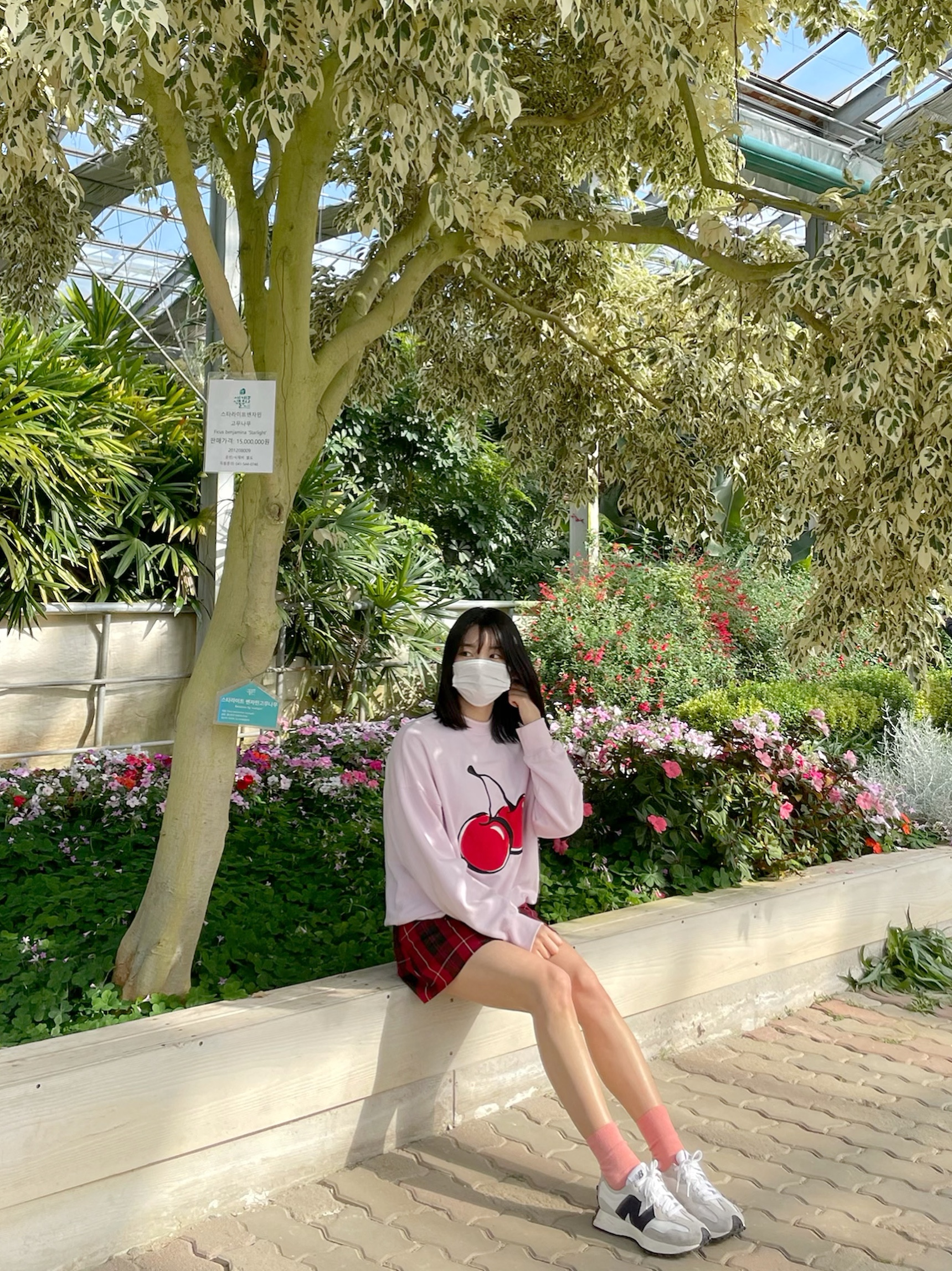 고기조아 (@gogi._.joa) 님의 게시물 | KREAM