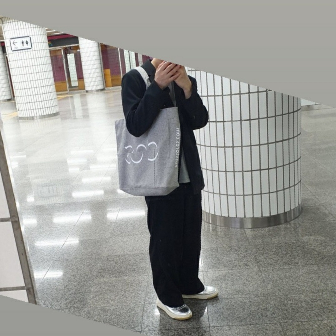 림 (@rim2gi) 님의 게시물 | KREAM