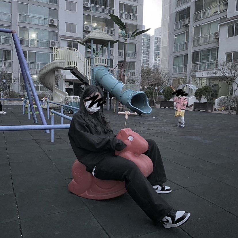 (@_byul) 님의 게시물 | KREAM