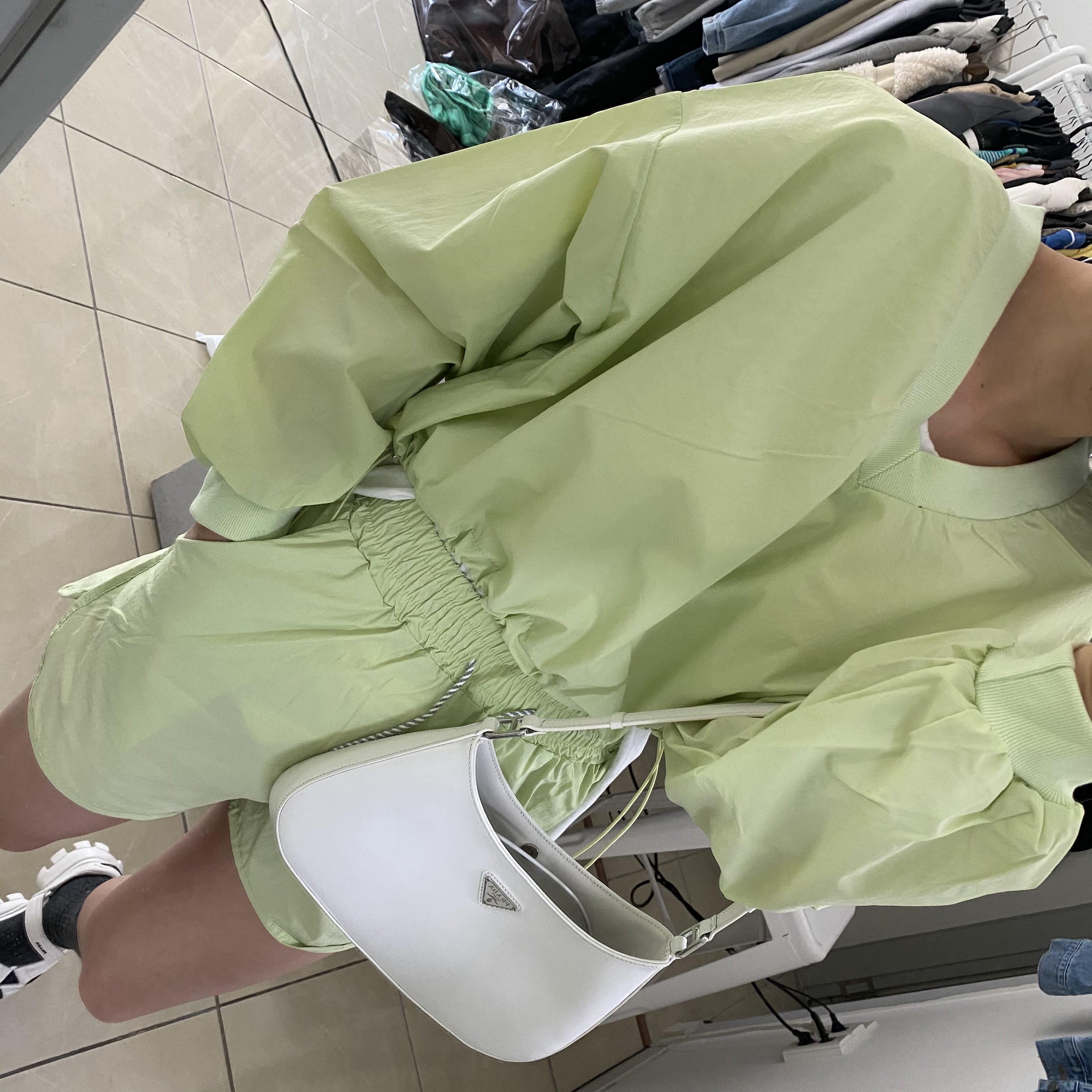 김아미 (@hoami00) 님의 게시물 | KREAM