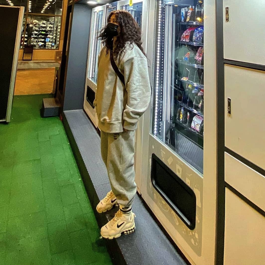 @jayluvjay_ (@jayluvjay) 님의 게시물 | KREAM