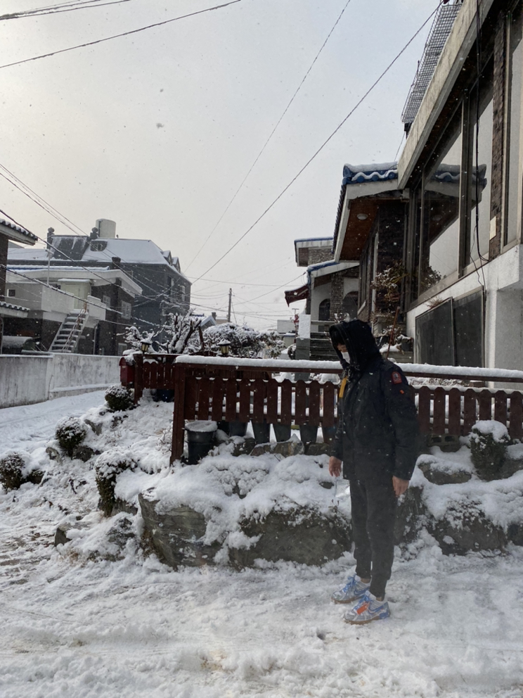 specter8133 (@veryshine) 님의 게시물 | KREAM