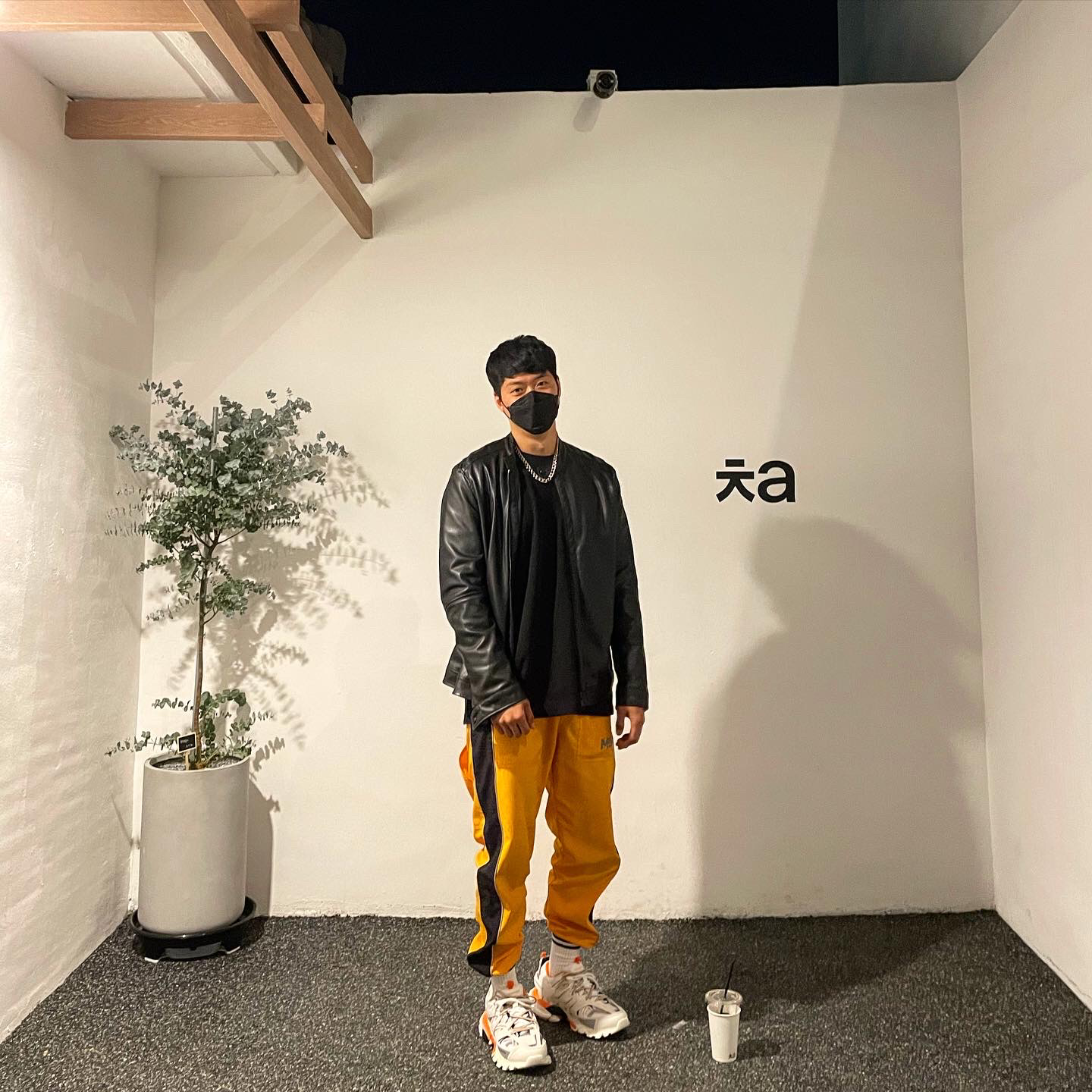 😃😄😁😆 (@638mn) 님의 게시물 | KREAM