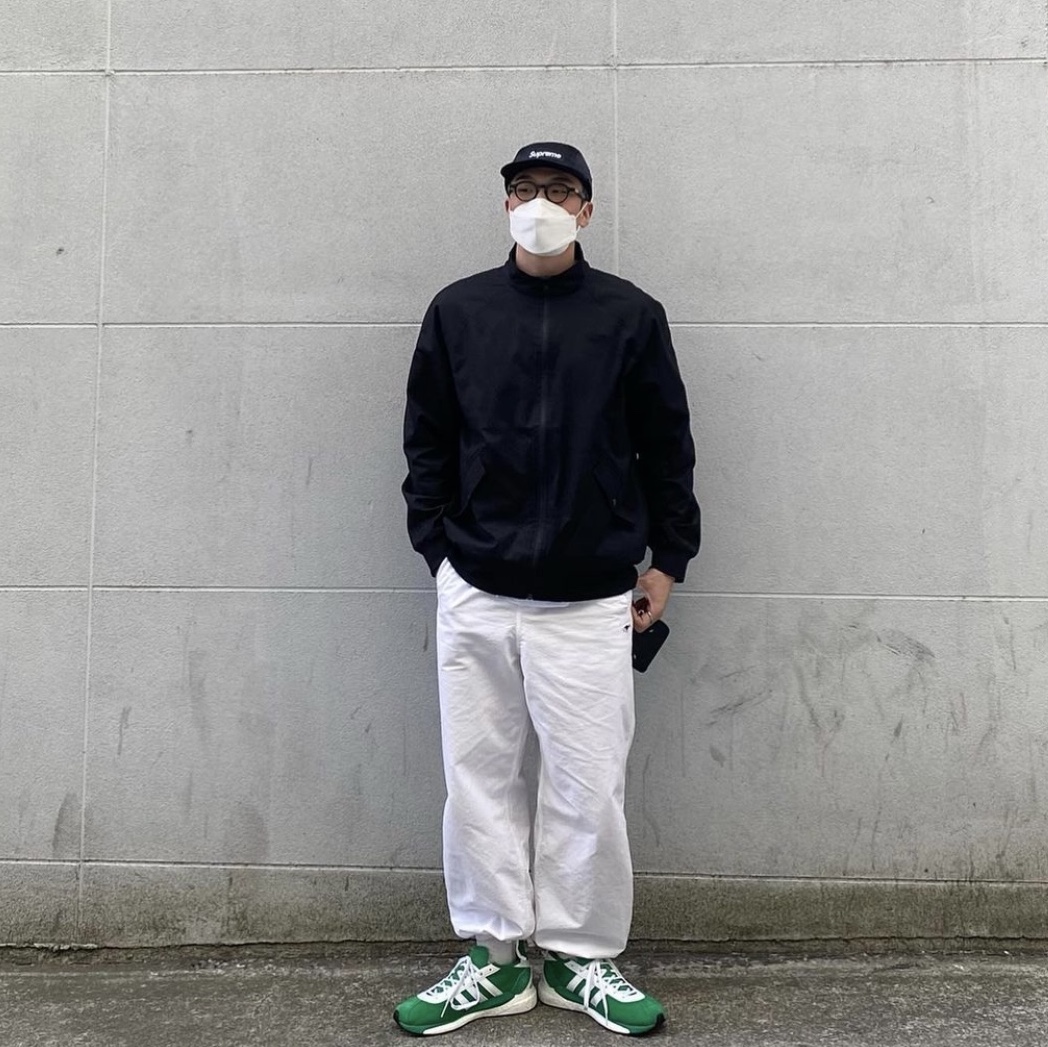 insta : real... (@realmansong) 님의 게시물 | KREAM