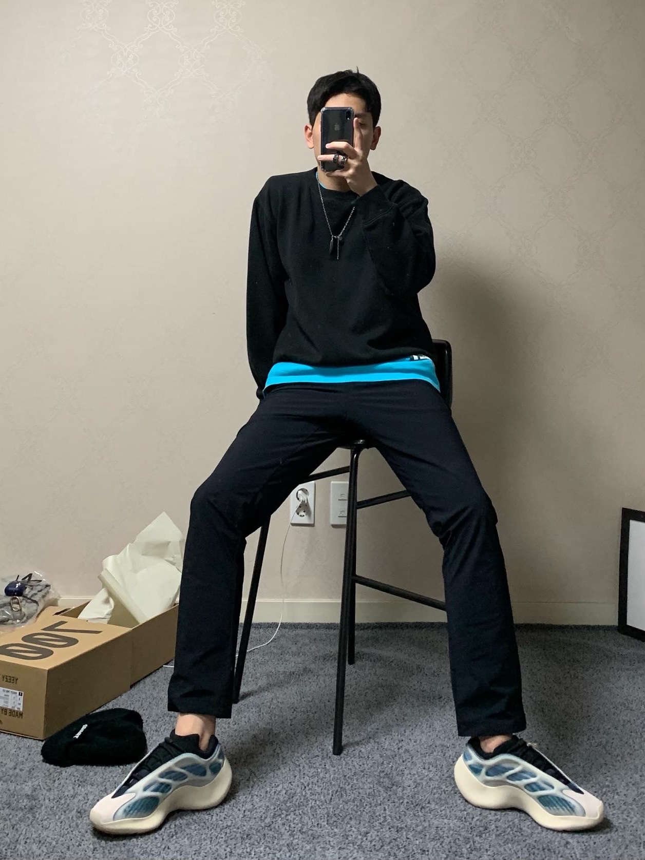 (@wxxs_j) 님의 게시물 | KREAM