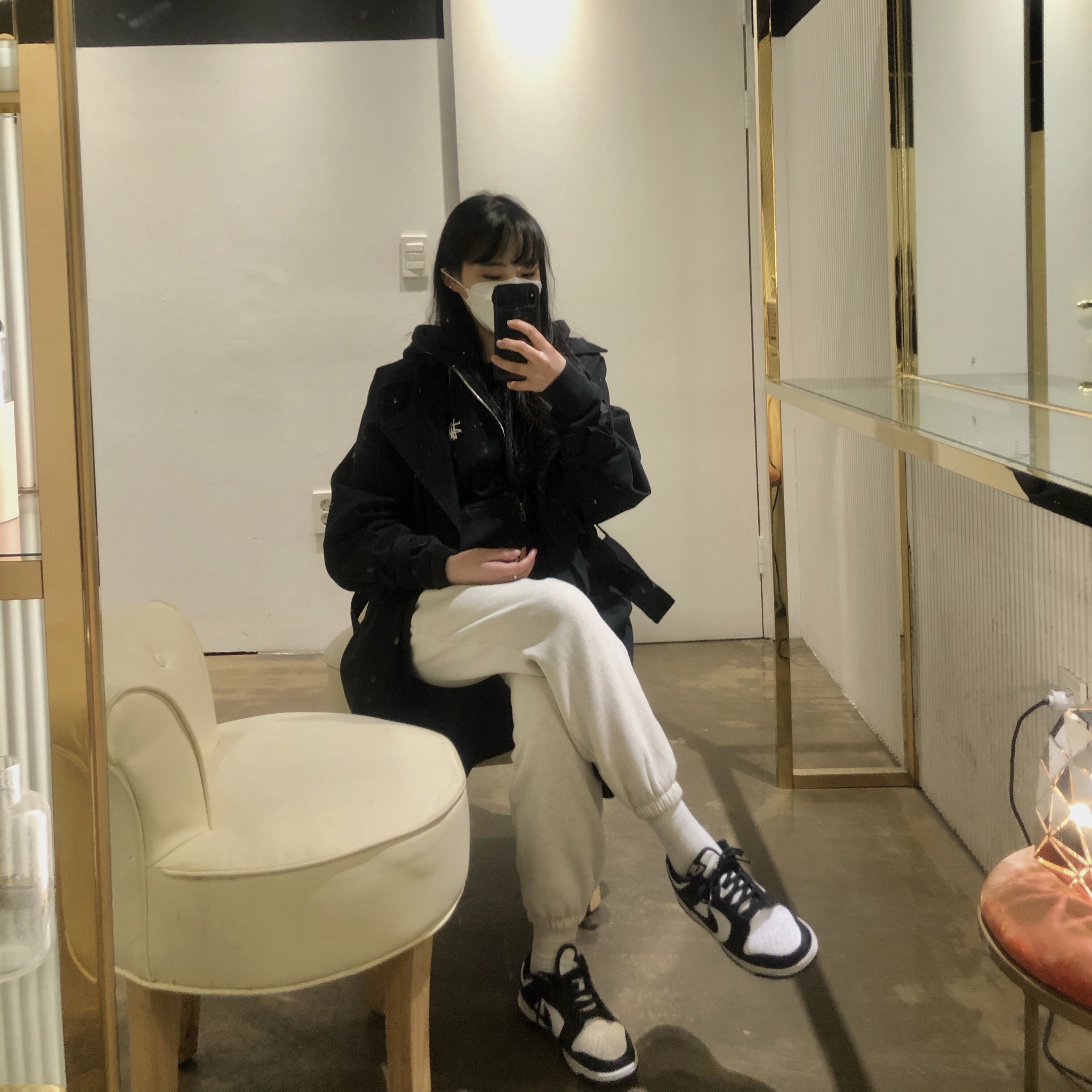 진진짜라 (@xox_oxo) 님의 게시물 | KREAM