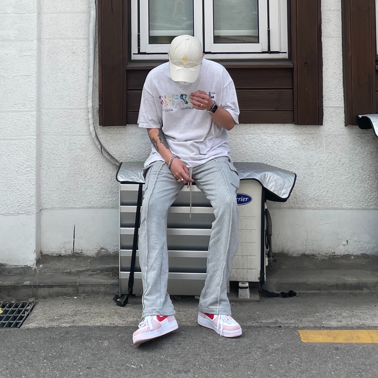 서비 (@hee_seop) 님의 게시물 | KREAM