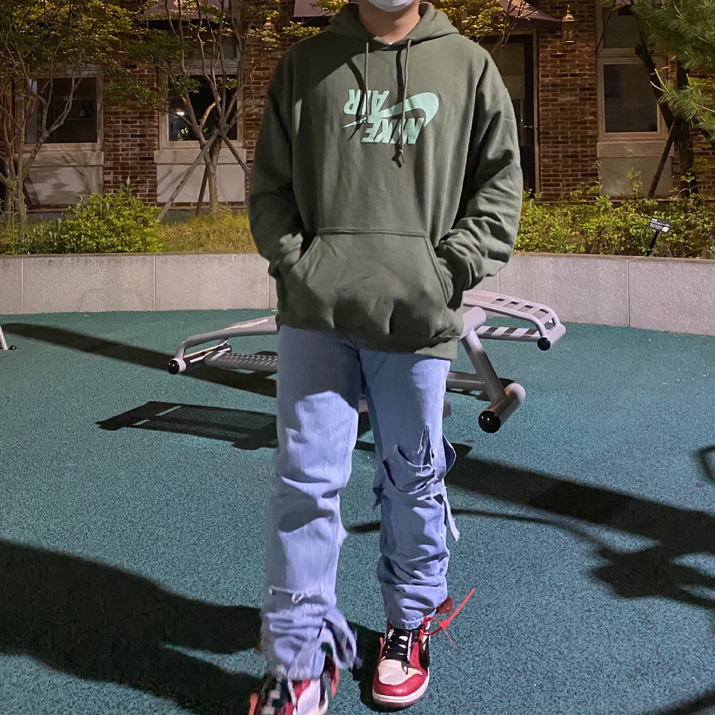 (@pyostagrammm) 님의 게시물 | KREAM