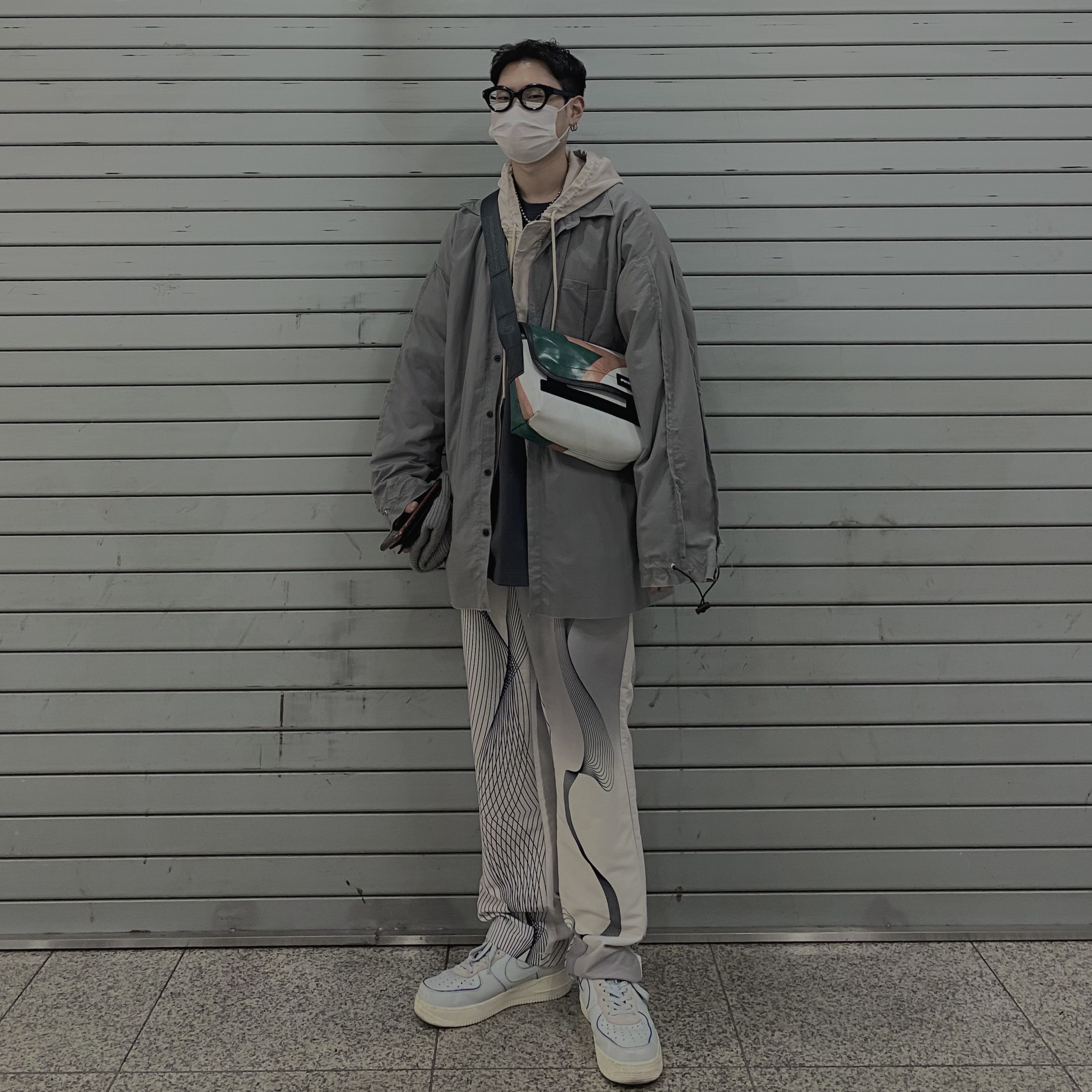 (@imfboi) 님의 게시물 | KREAM