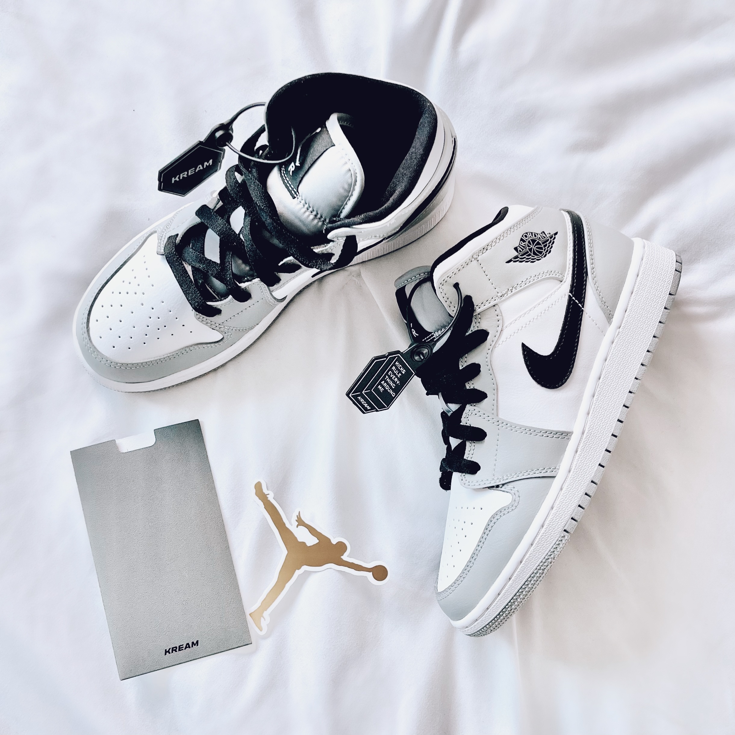 권공주 (@aior_shu) 님의 게시물 | KREAM