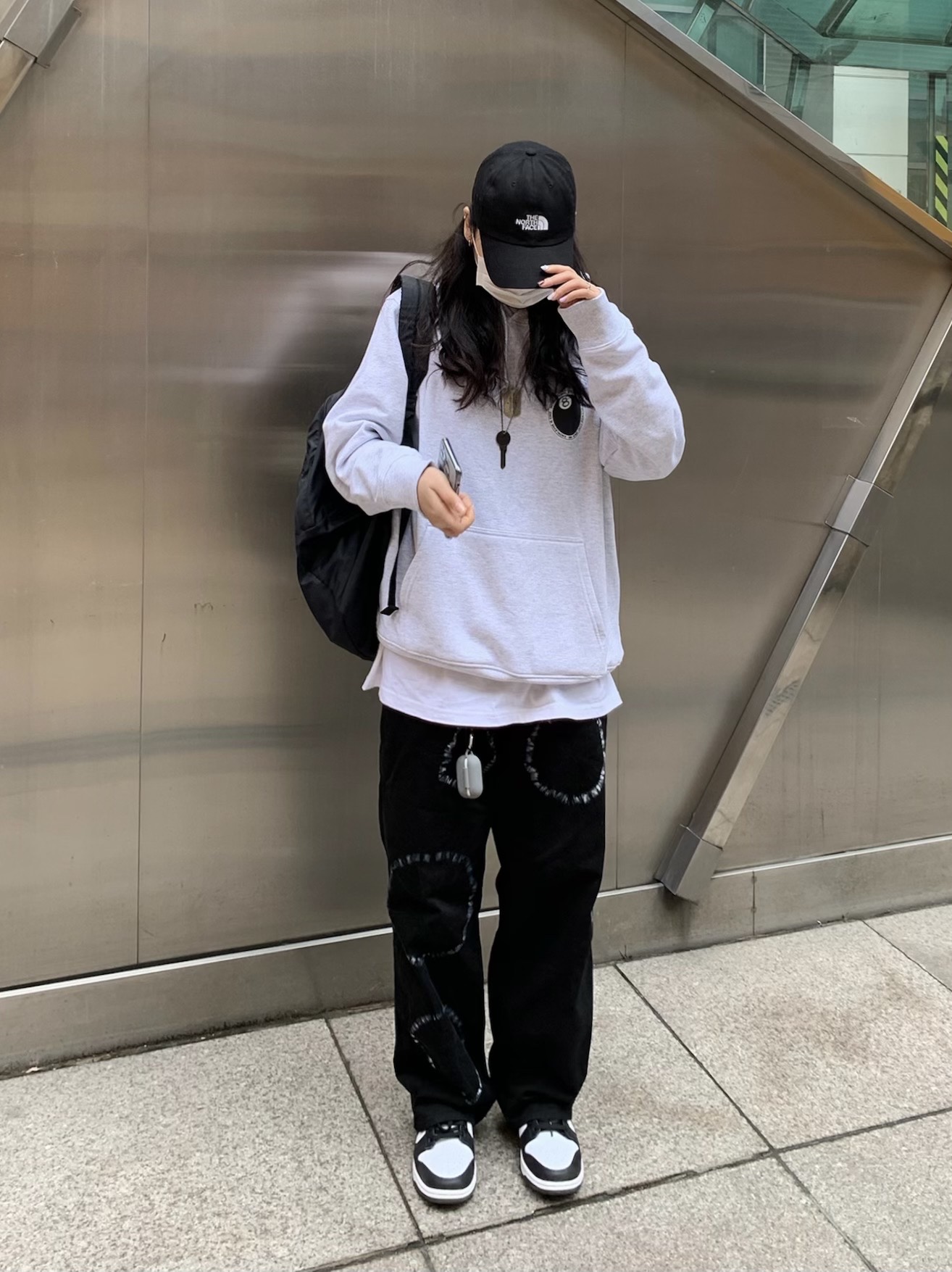 현진 (@__daawn) 님의 게시물 | KREAM