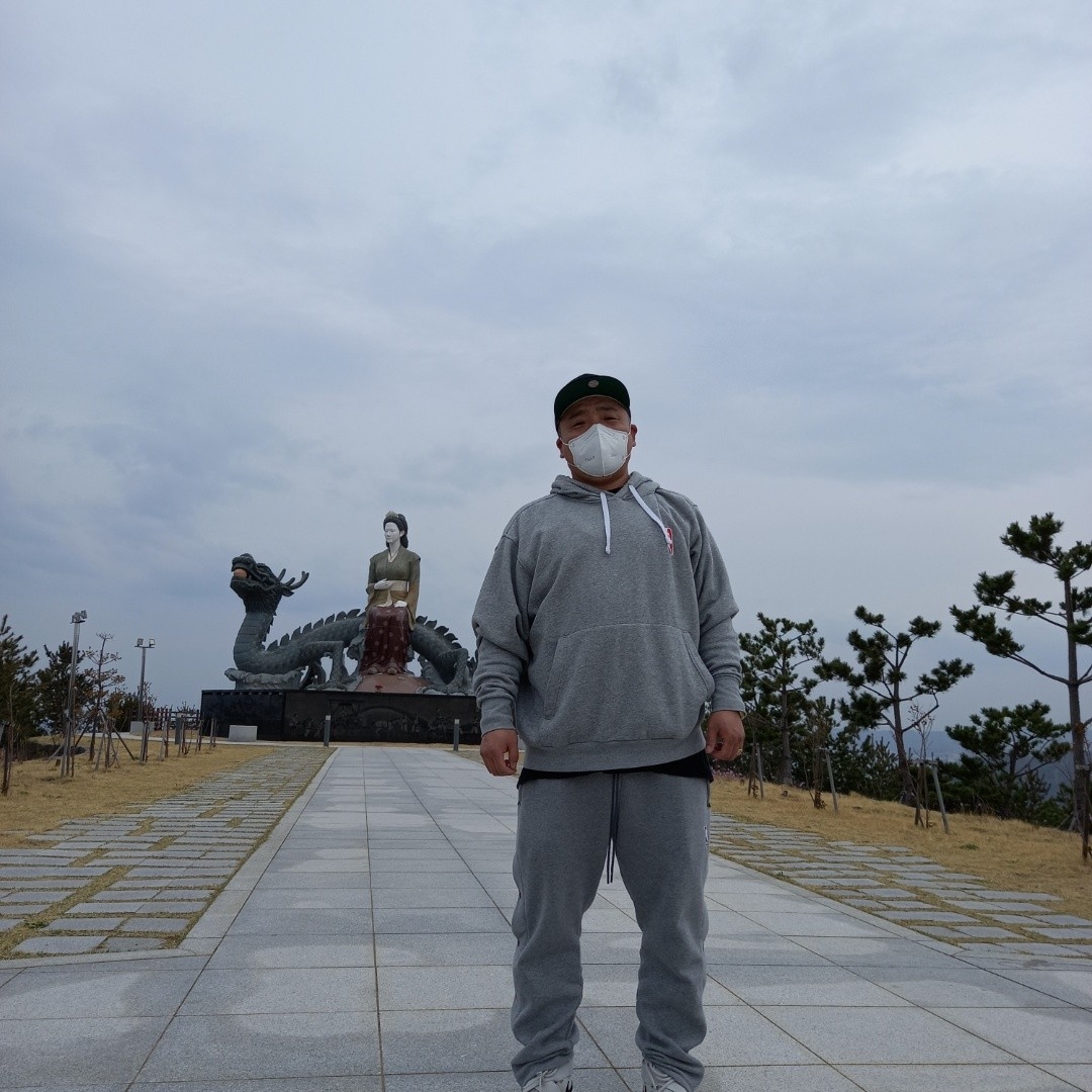 박재명 (@babo45) 님의 게시물 | KREAM