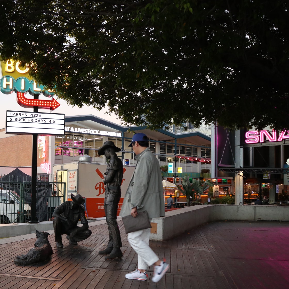 우니 (@woon_91) 님의 게시물 | KREAM