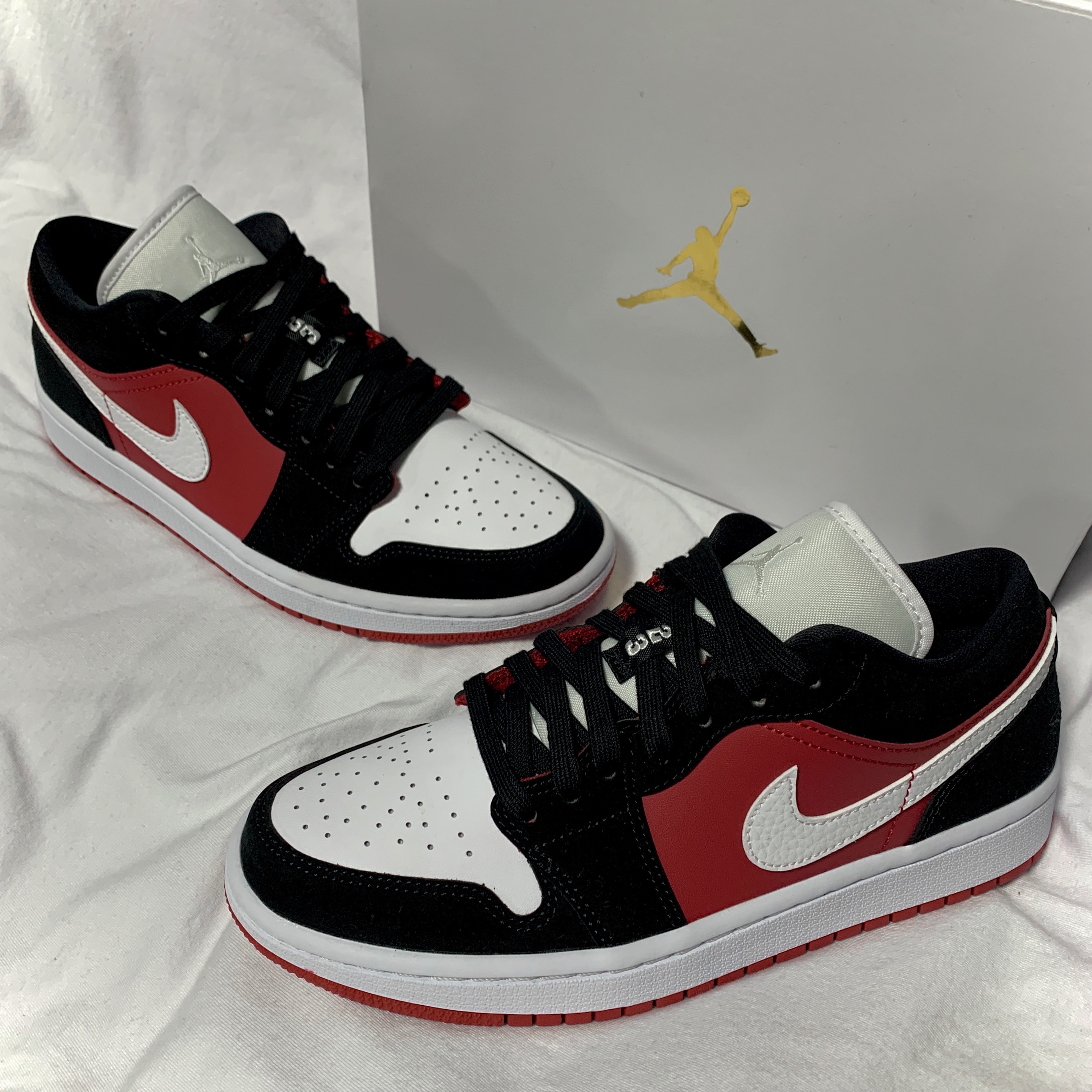 써니 (@1000kg_) 님의 게시물 | KREAM