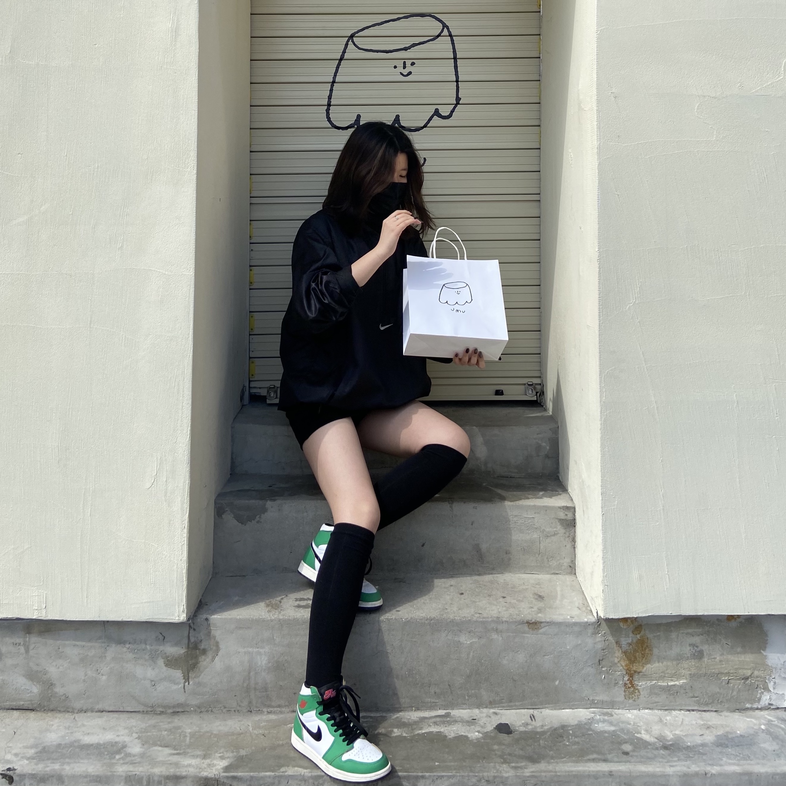 (@eve_e) 님의 게시물 | KREAM