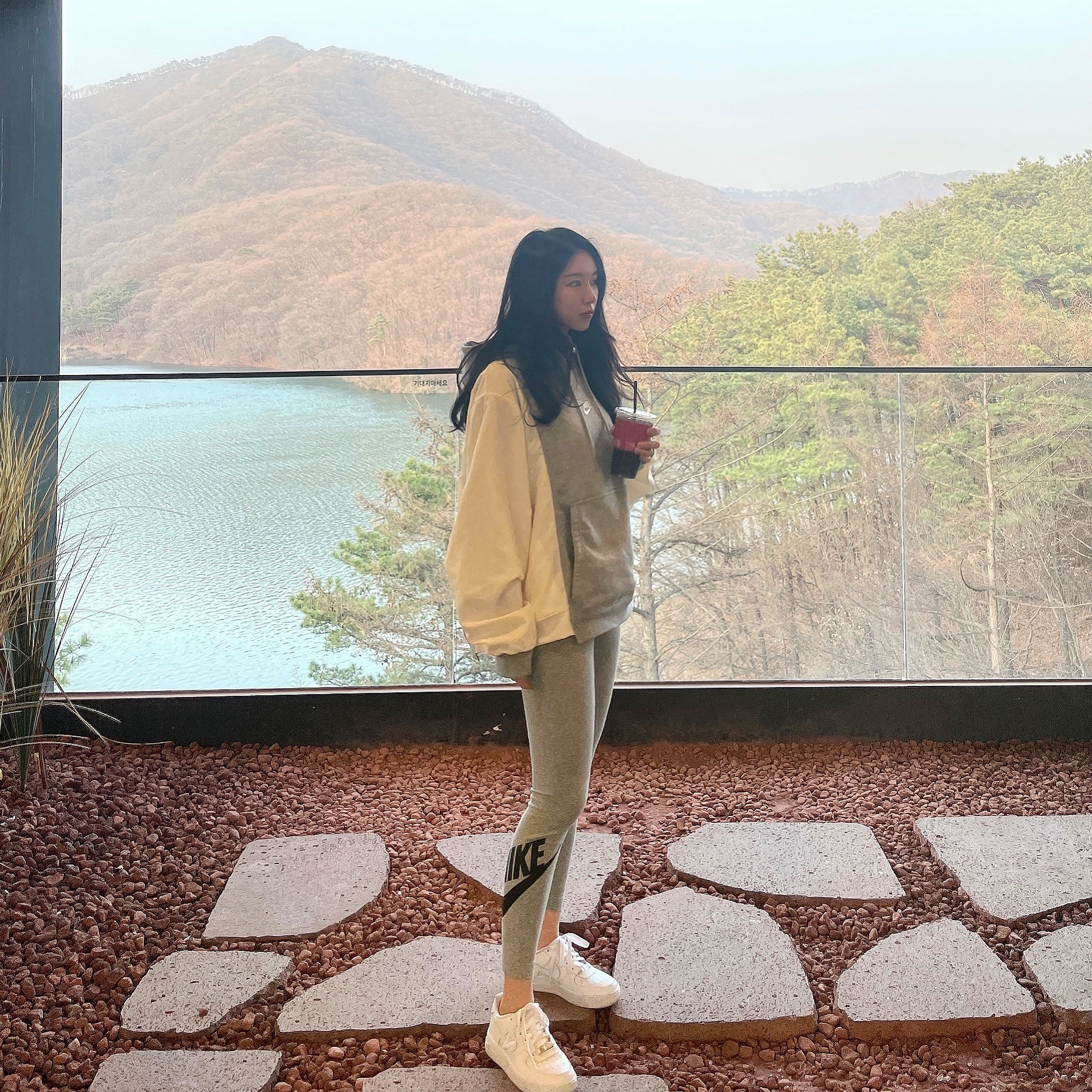 (@yeenco) 님의 게시물 | KREAM