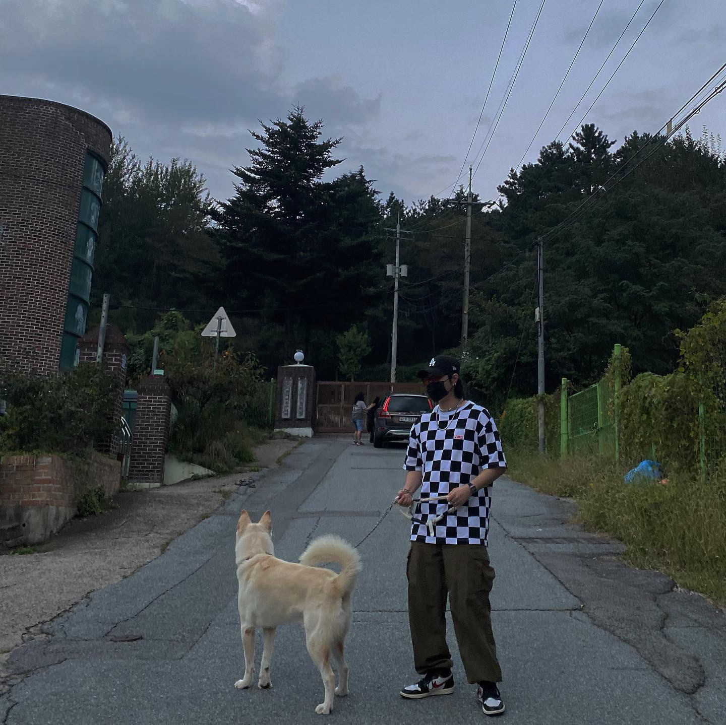 김창헌 (@badbabyloooo) 님의 게시물 | KREAM