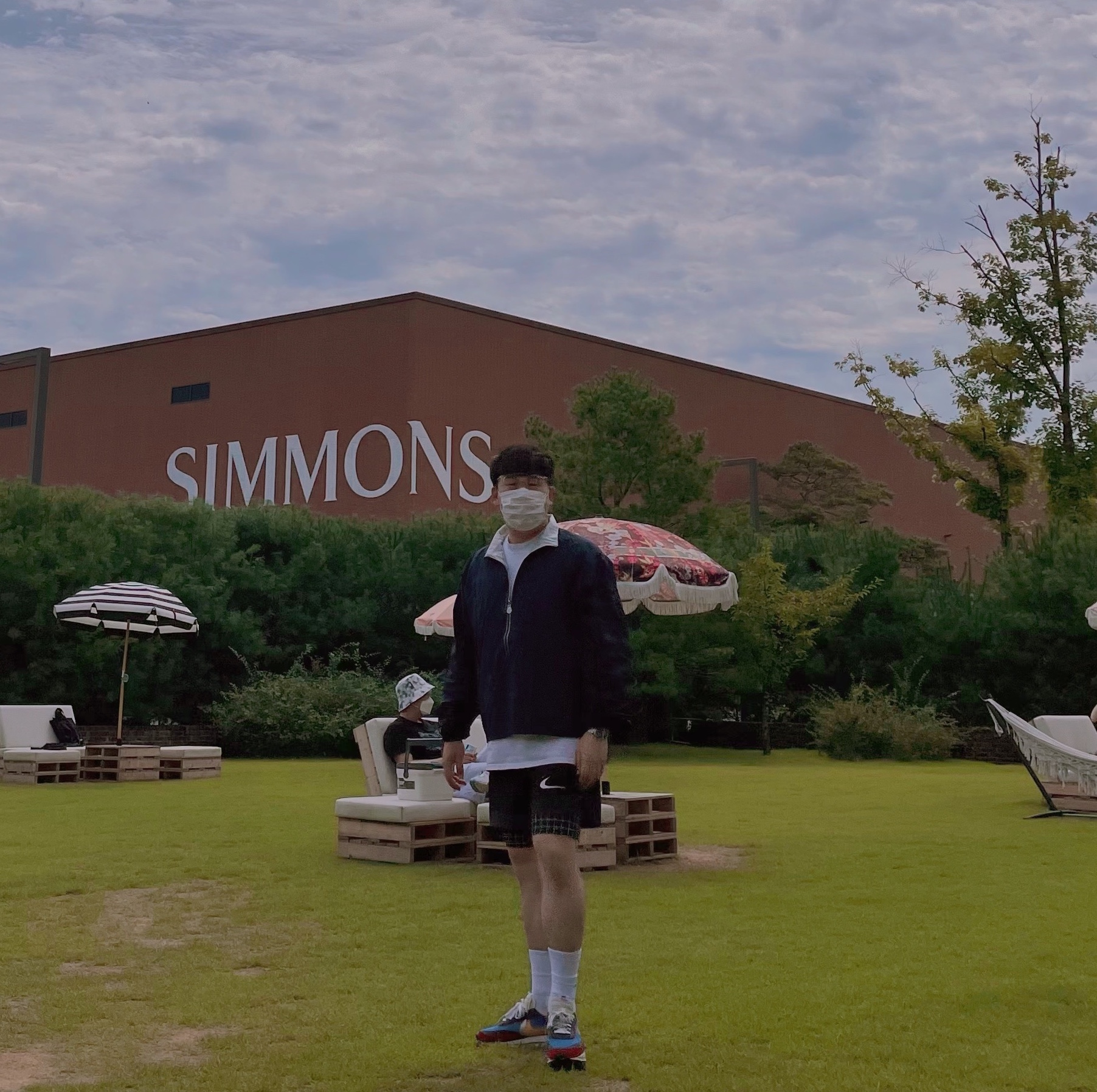 고니고니 (@g.gony33) 님의 게시물 | KREAM