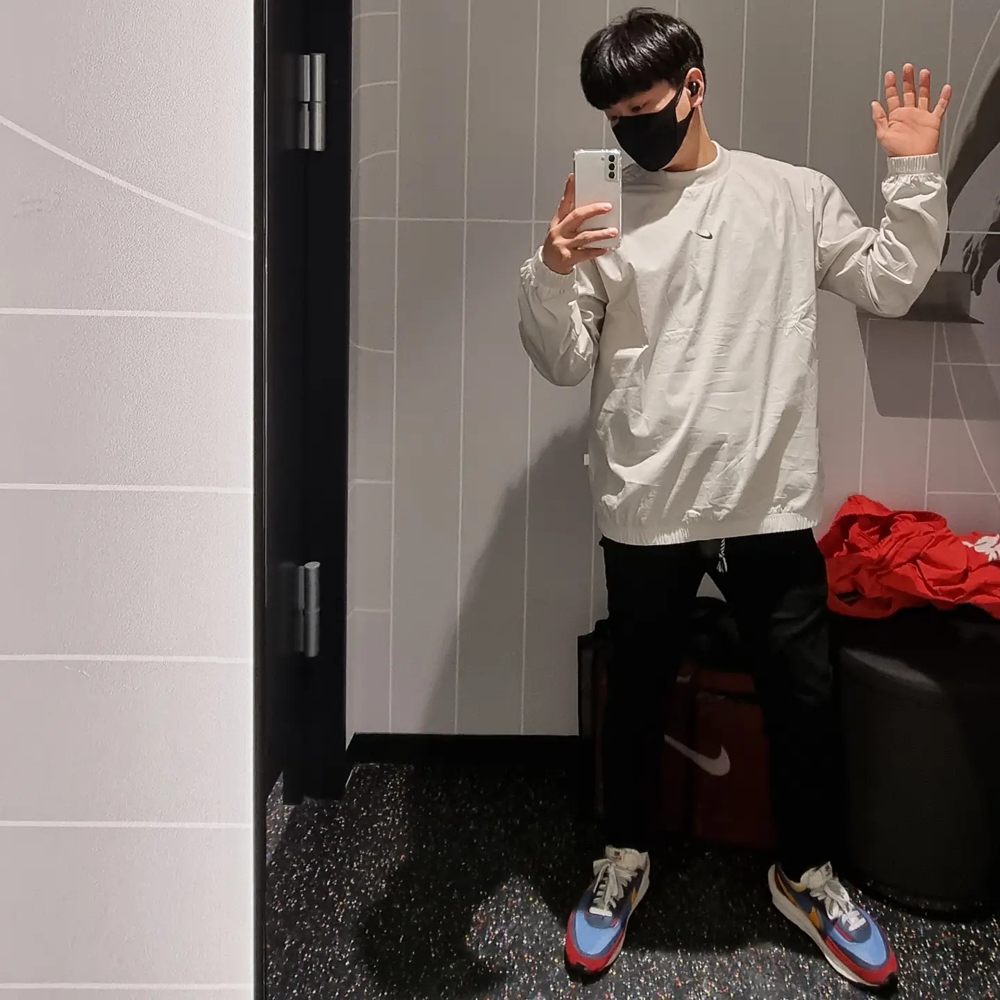 (@kunhee_h) 님의 게시물 | KREAM