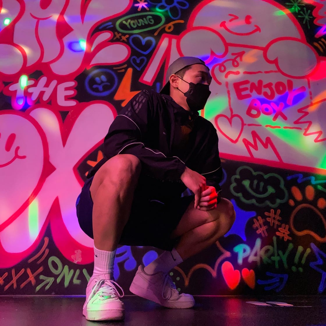 범이 (@kkkki_beom) 님의 게시물 | KREAM