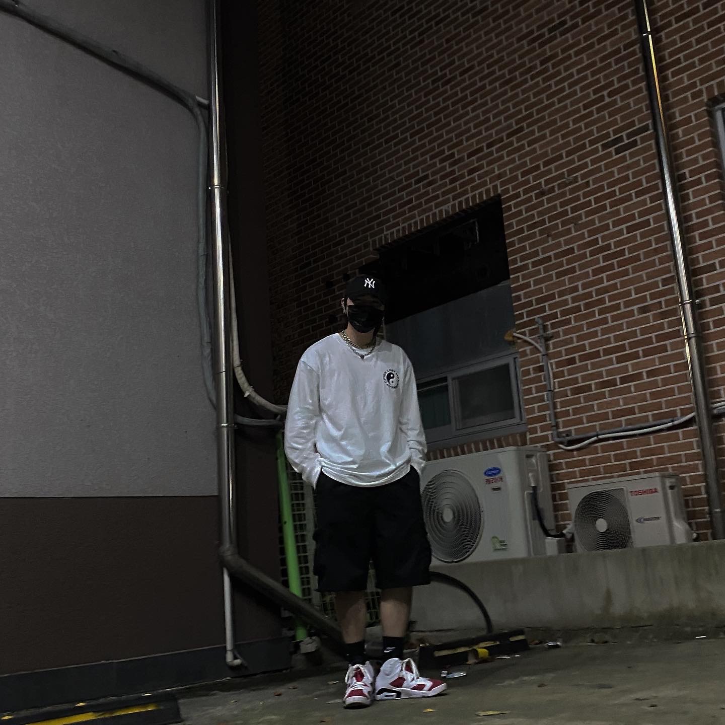 김창헌 (@badbabyloooo) 님의 게시물 | KREAM