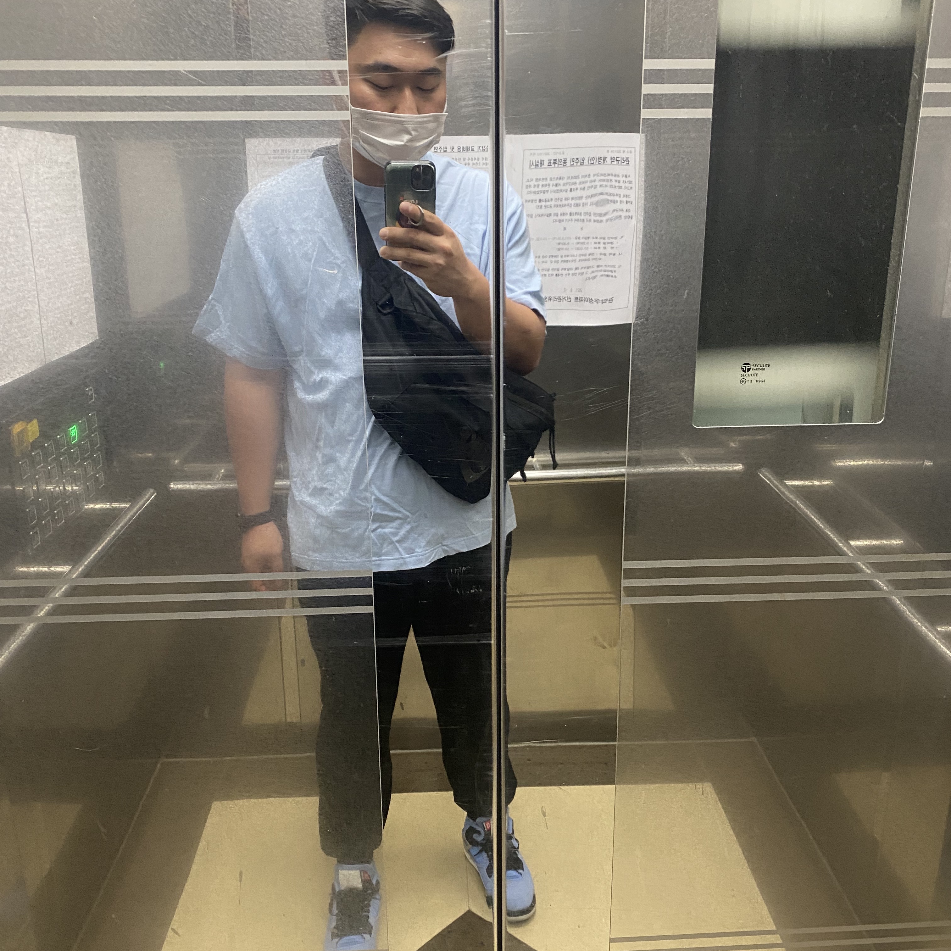 pok2345 (@doovoo) 님의 게시물 | KREAM