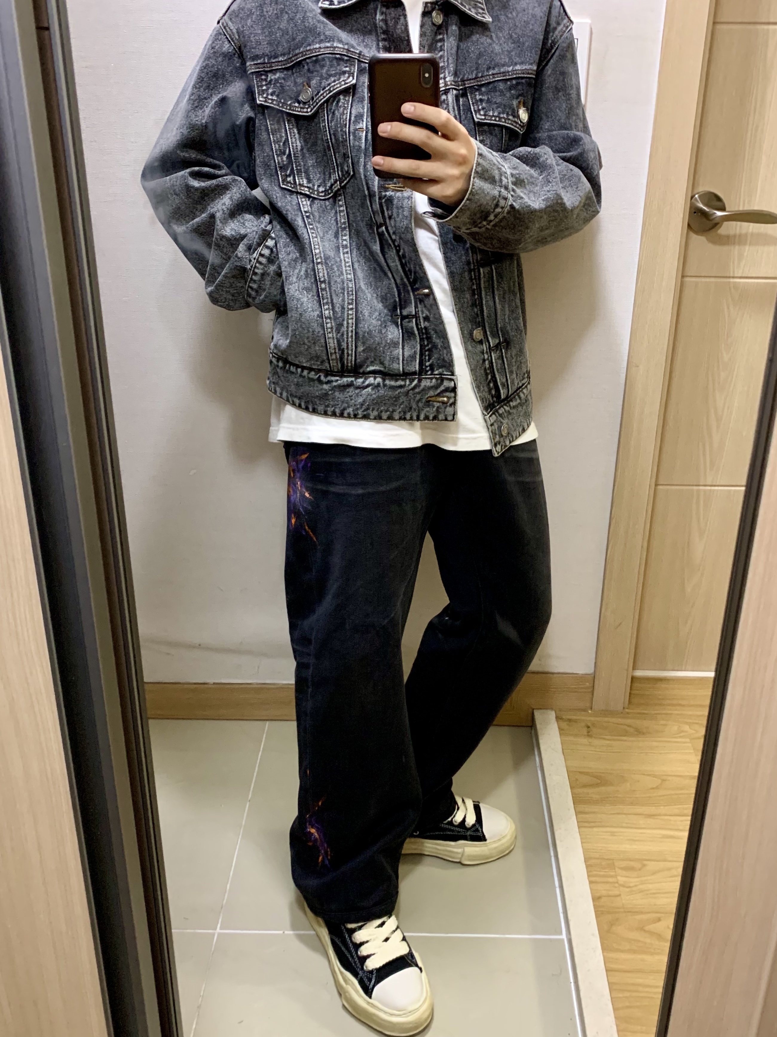 (@greatoms) 님의 게시물 | KREAM