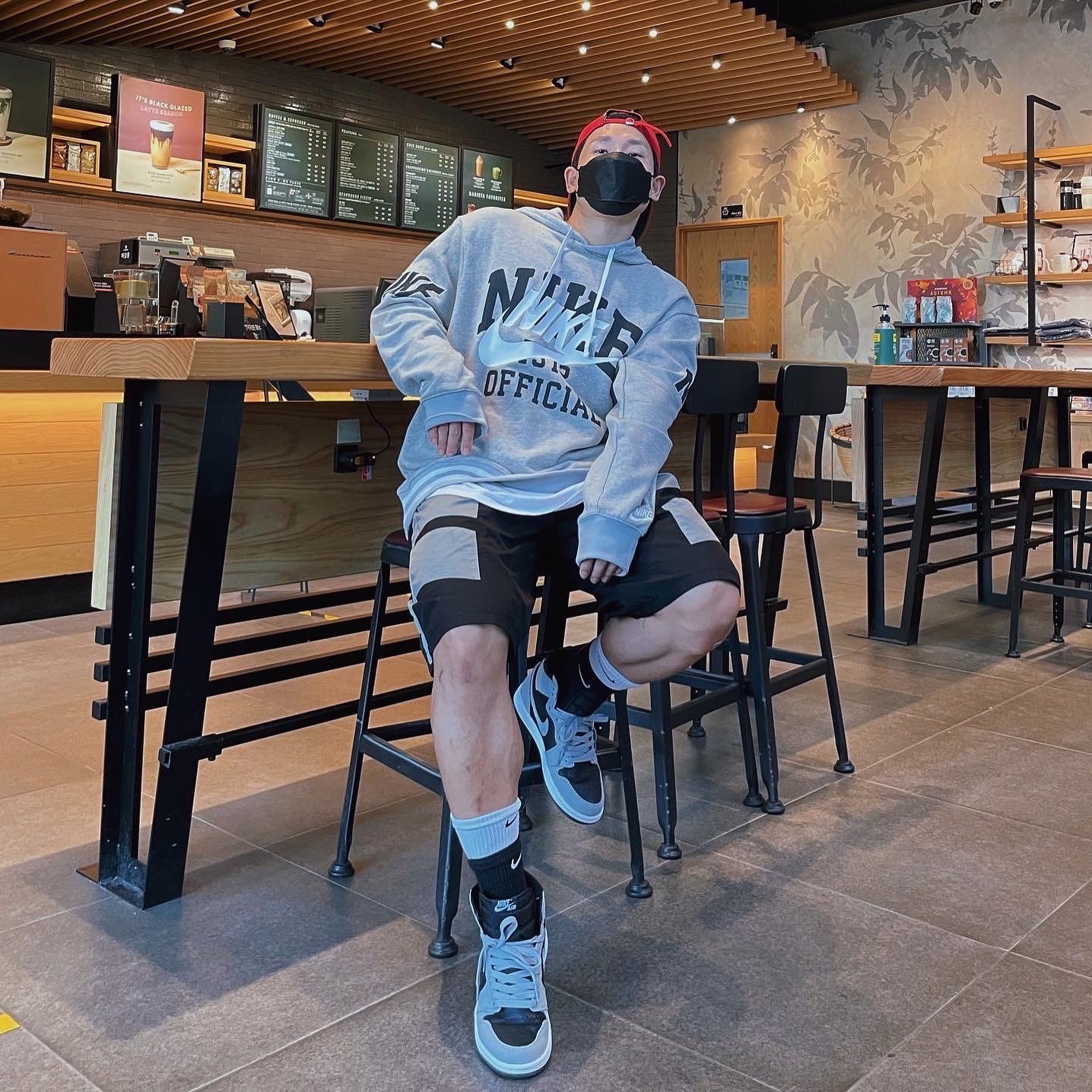 창현우 (@2face) 님의 게시물 | KREAM