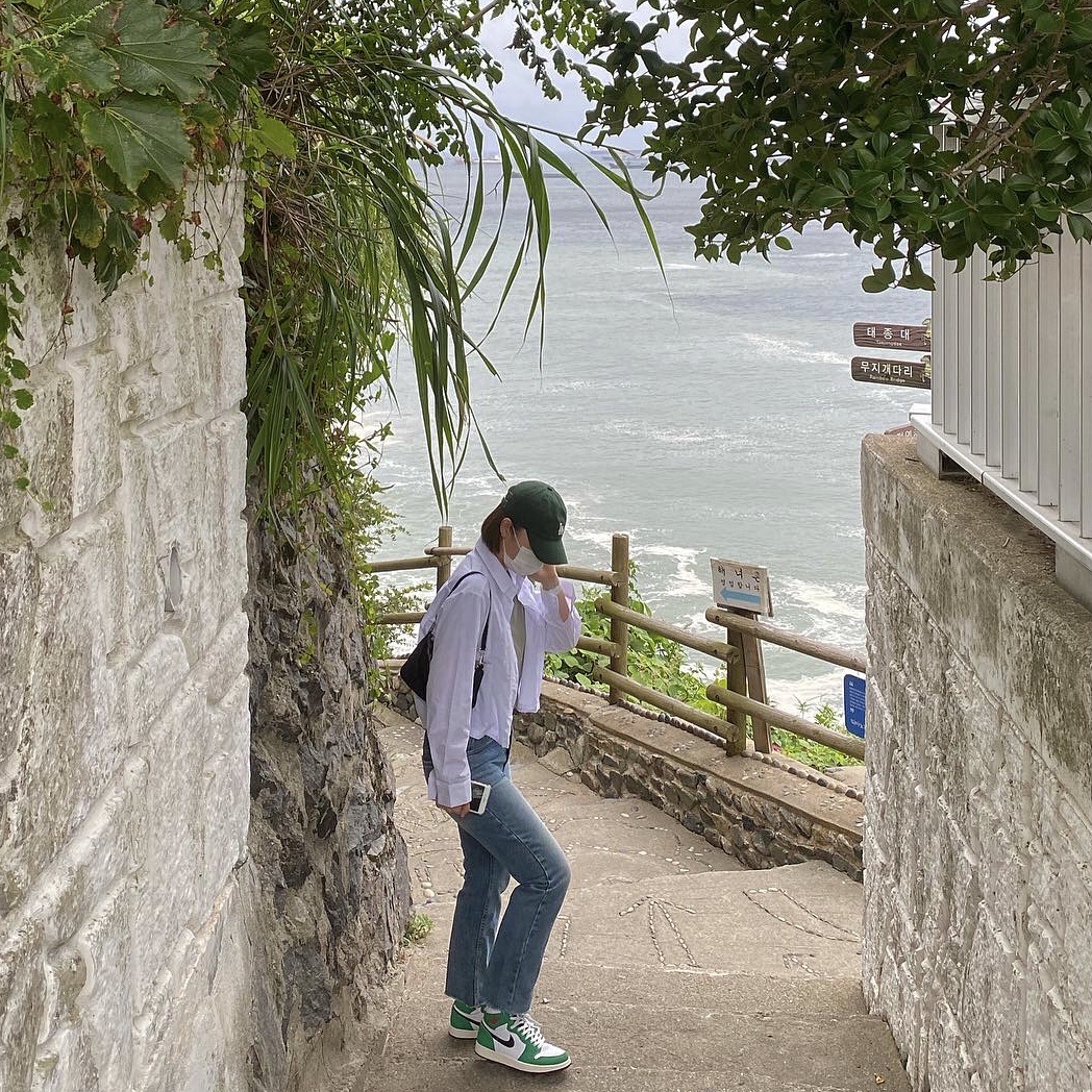 가살 (@s2_gahyun) 님의 게시물 | KREAM