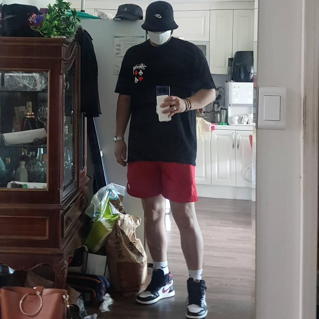 BH (@pbh9003) 님의 게시물 | KREAM