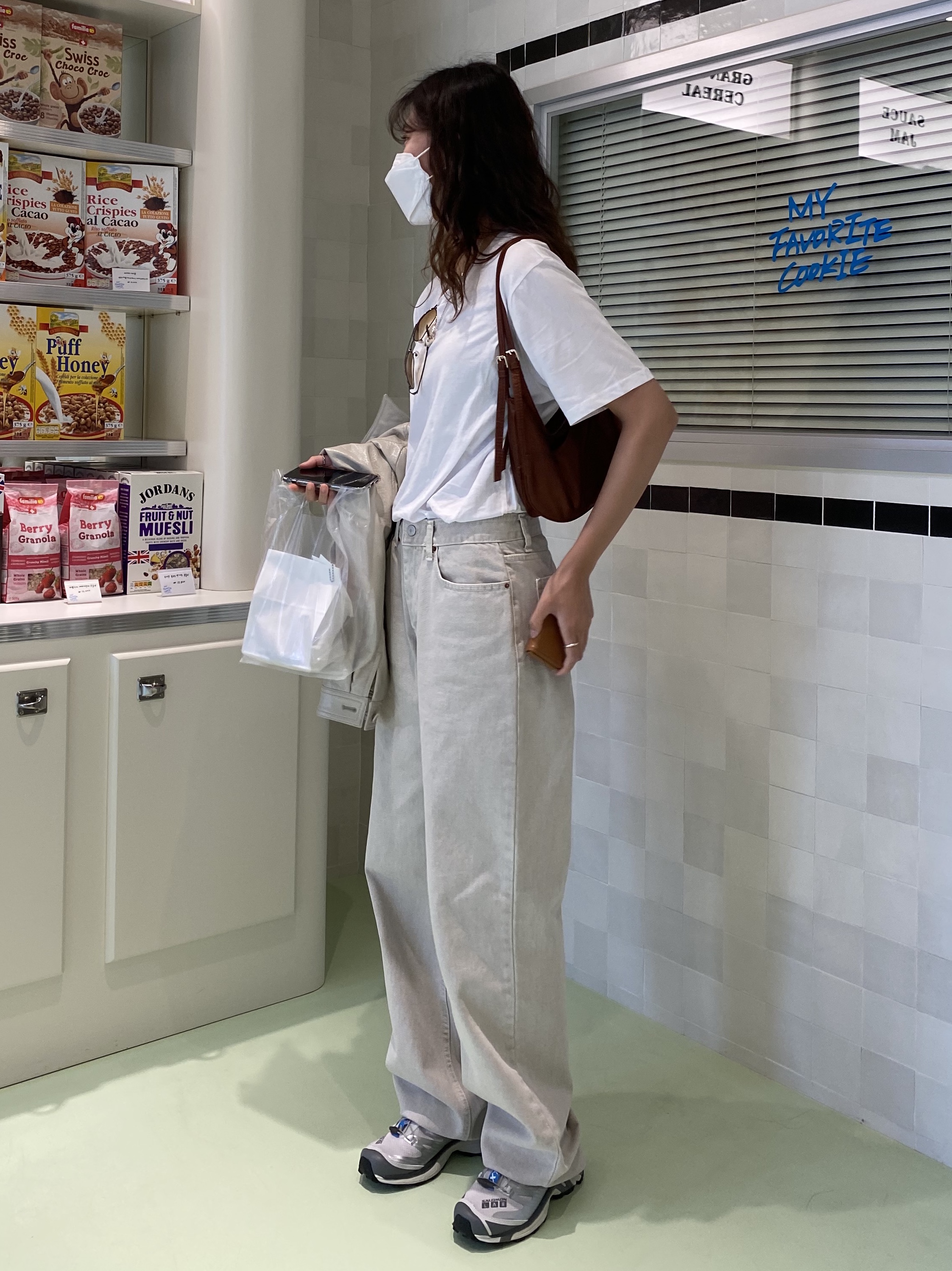 유리미 (@home1016_) 님의 게시물 | KREAM