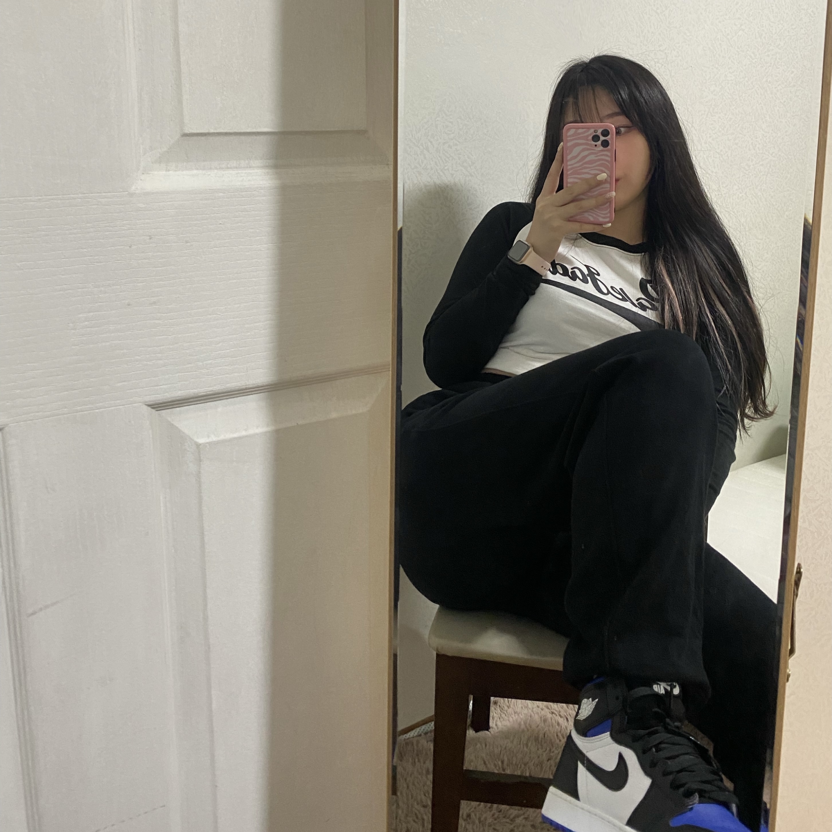 밍꾸 (@mminggu) 님의 게시물 | KREAM