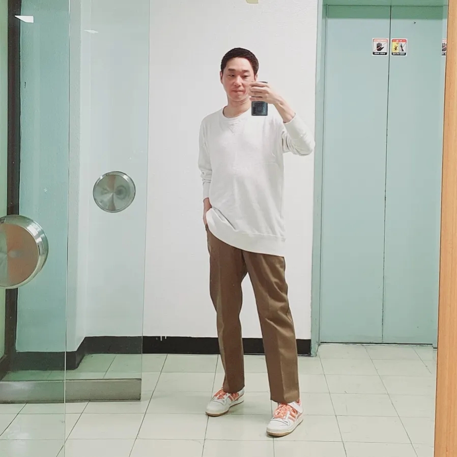 june j (@junej) 님의 게시물 | KREAM