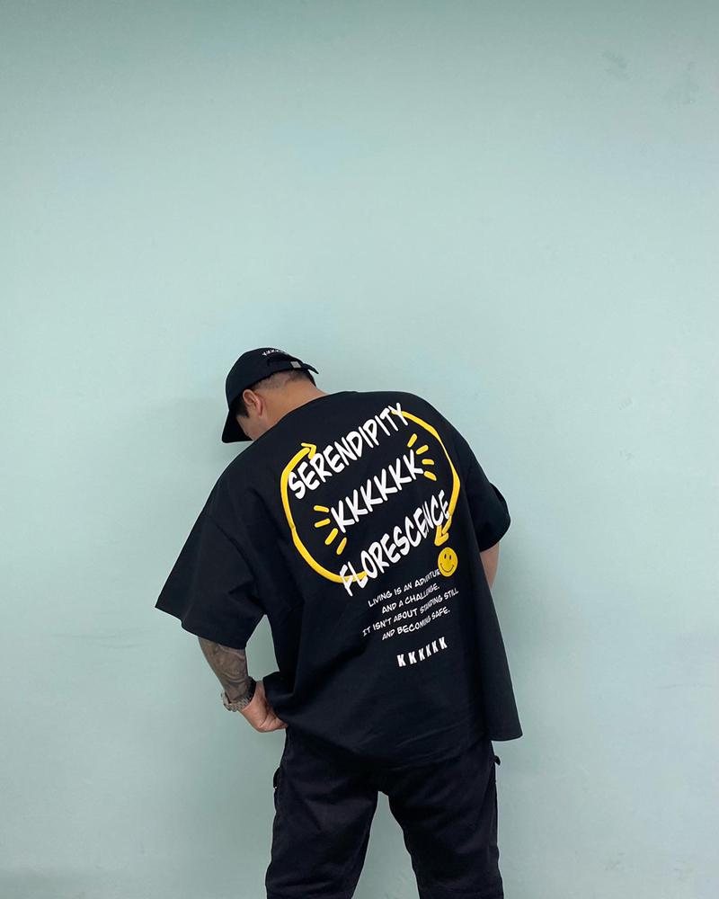 @ddolic822 (@ddolic822) 님의 게시물 | KREAM