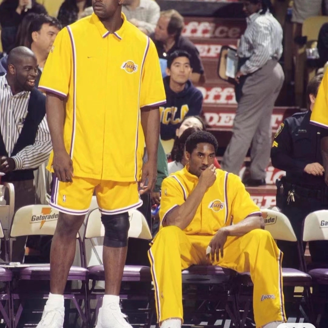 구천 (@superegg) 님의 게시물 | KREAM