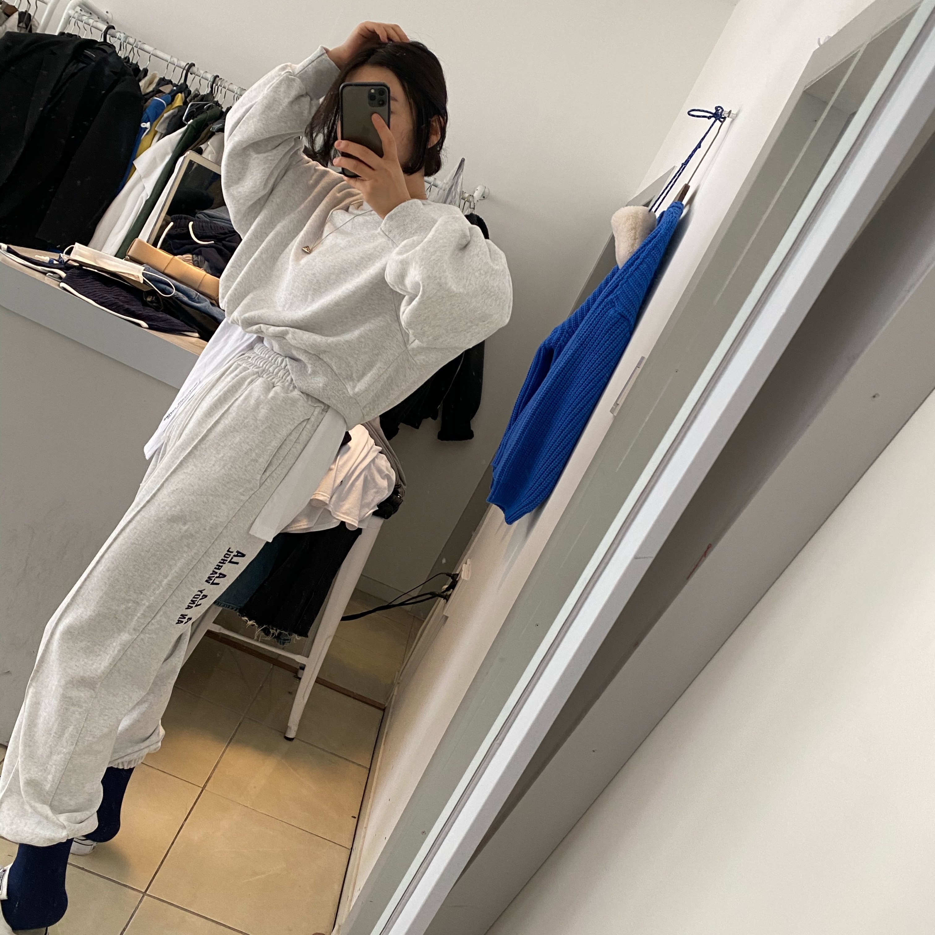 김아미 (@hoami00) 님의 게시물 | KREAM