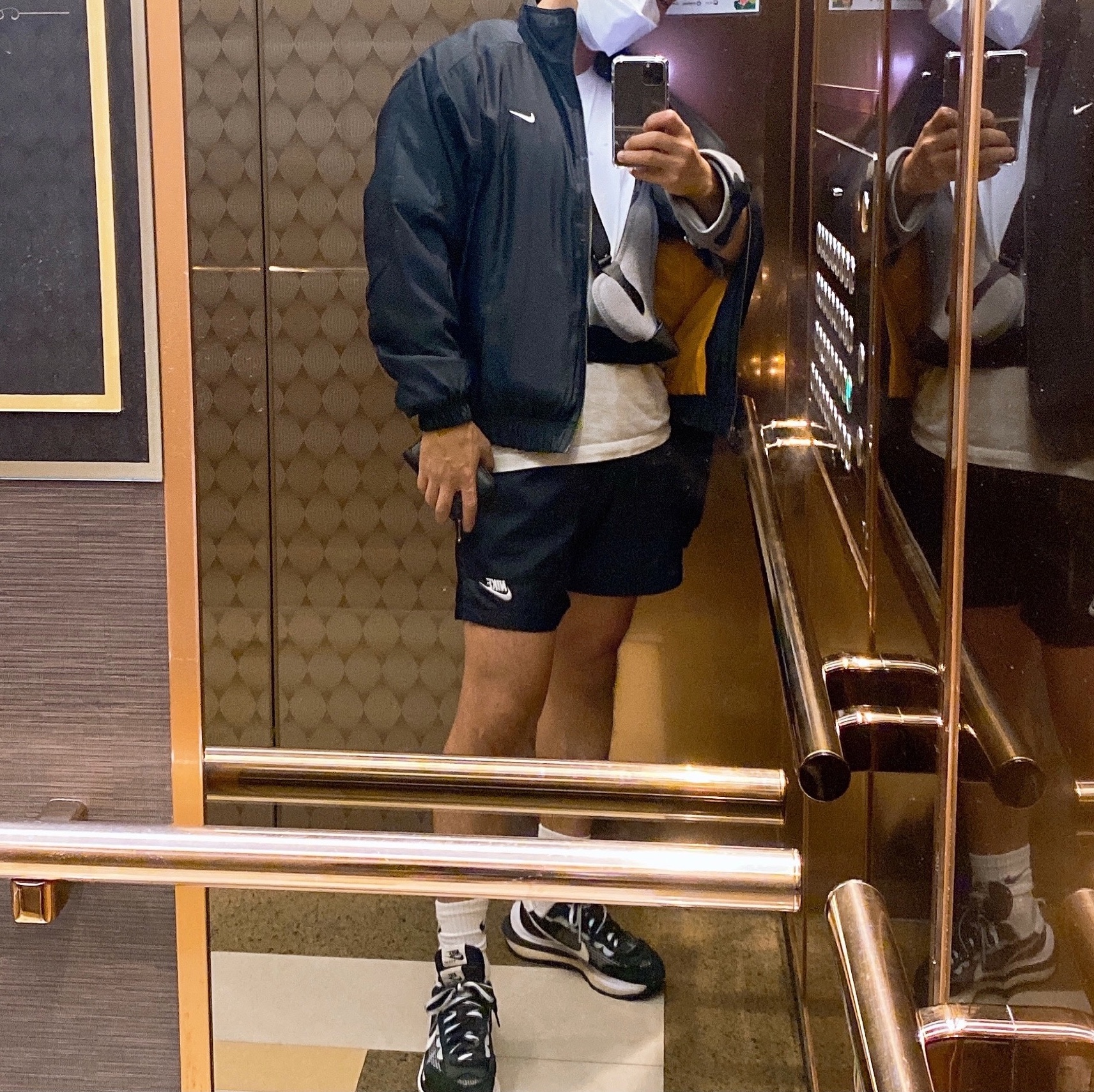 이켠 (@oo_o_) 님의 게시물 | KREAM