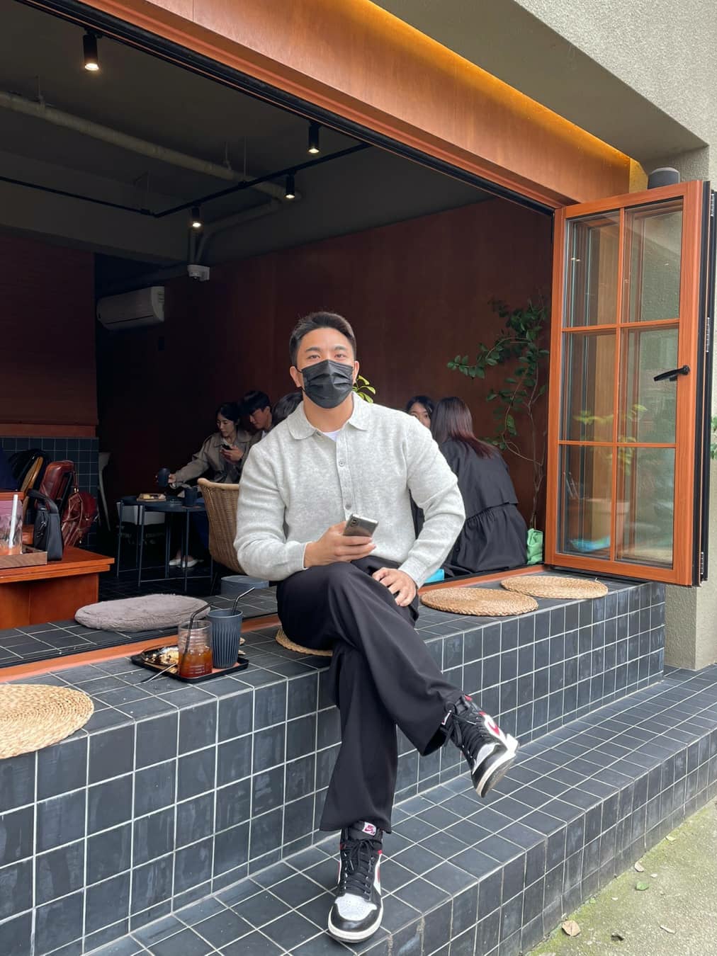 유준 (@k__yj) 님의 게시물 | KREAM