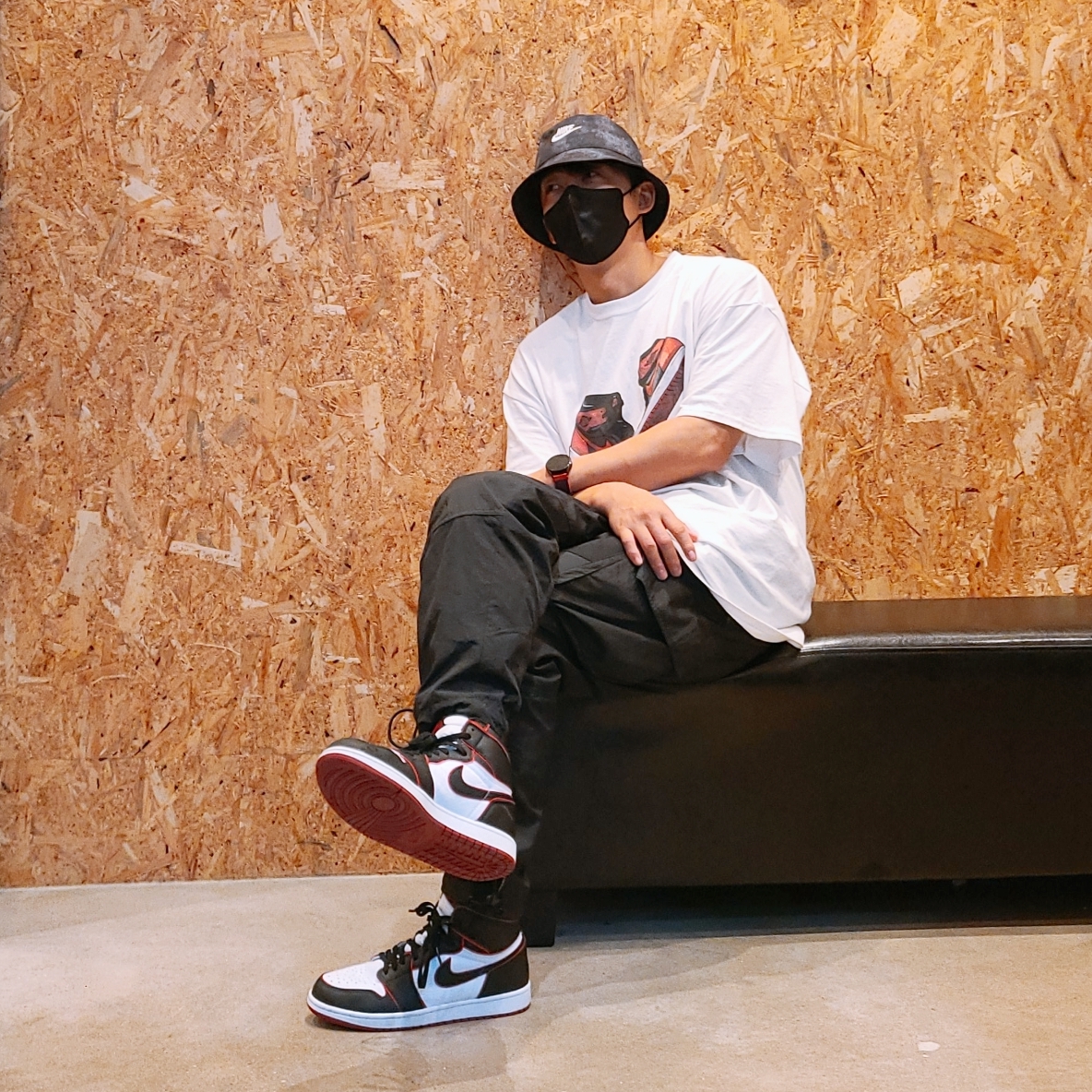 김현준 (@act.hj) 님의 게시물 | KREAM