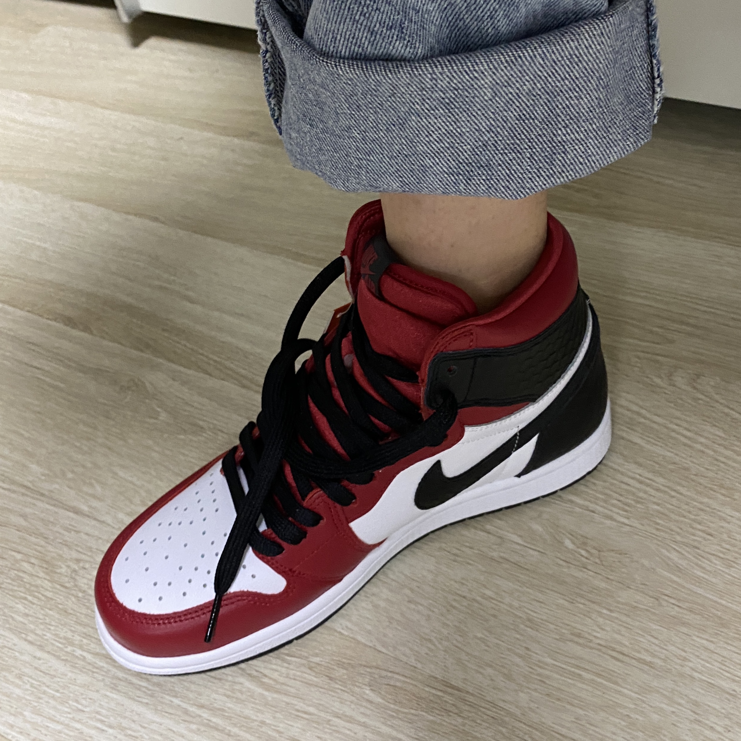 수디 (@sooodi__k) 님의 게시물 | KREAM