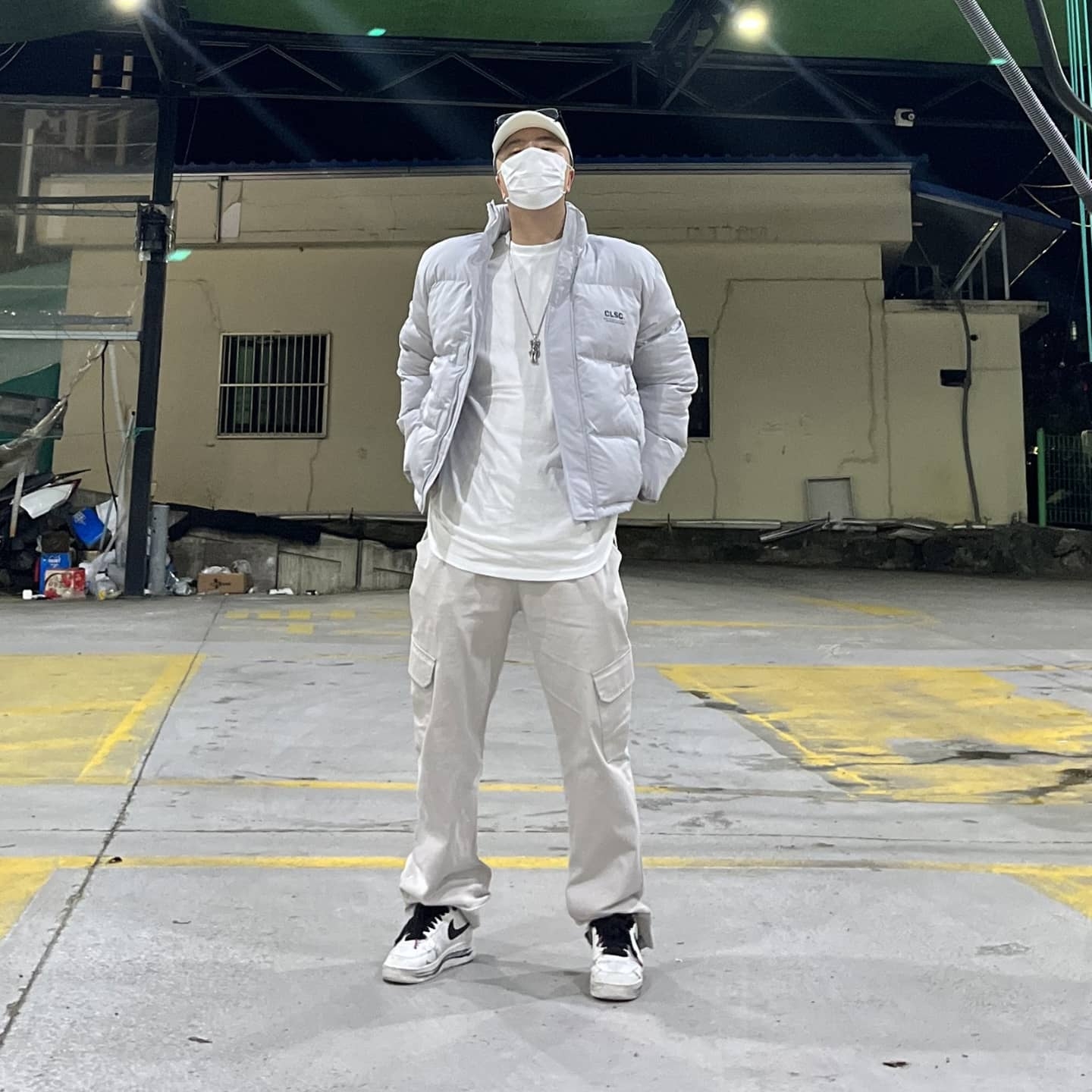 안성태 (@dkstjdxo) 님의 게시물 | KREAM