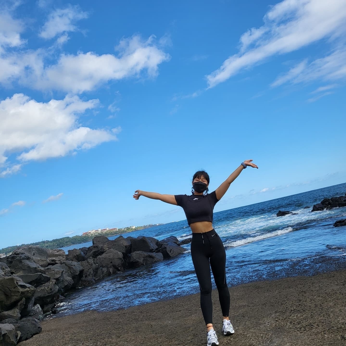 받또또 (@ddo_ddo_park) 님의 게시물 | KREAM