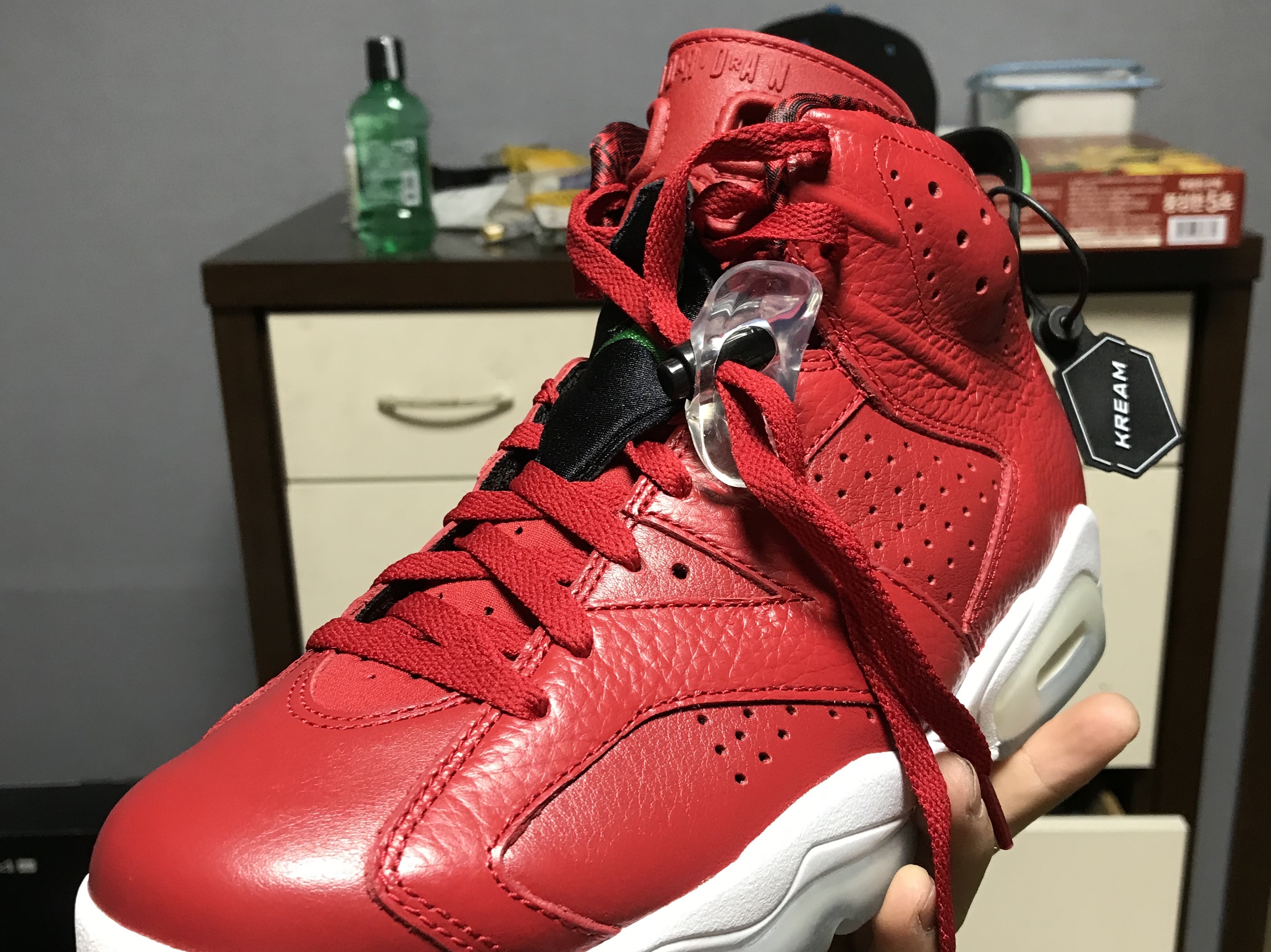 turbold.ikhb... (@turbold.24) 님의 게시물 | KREAM