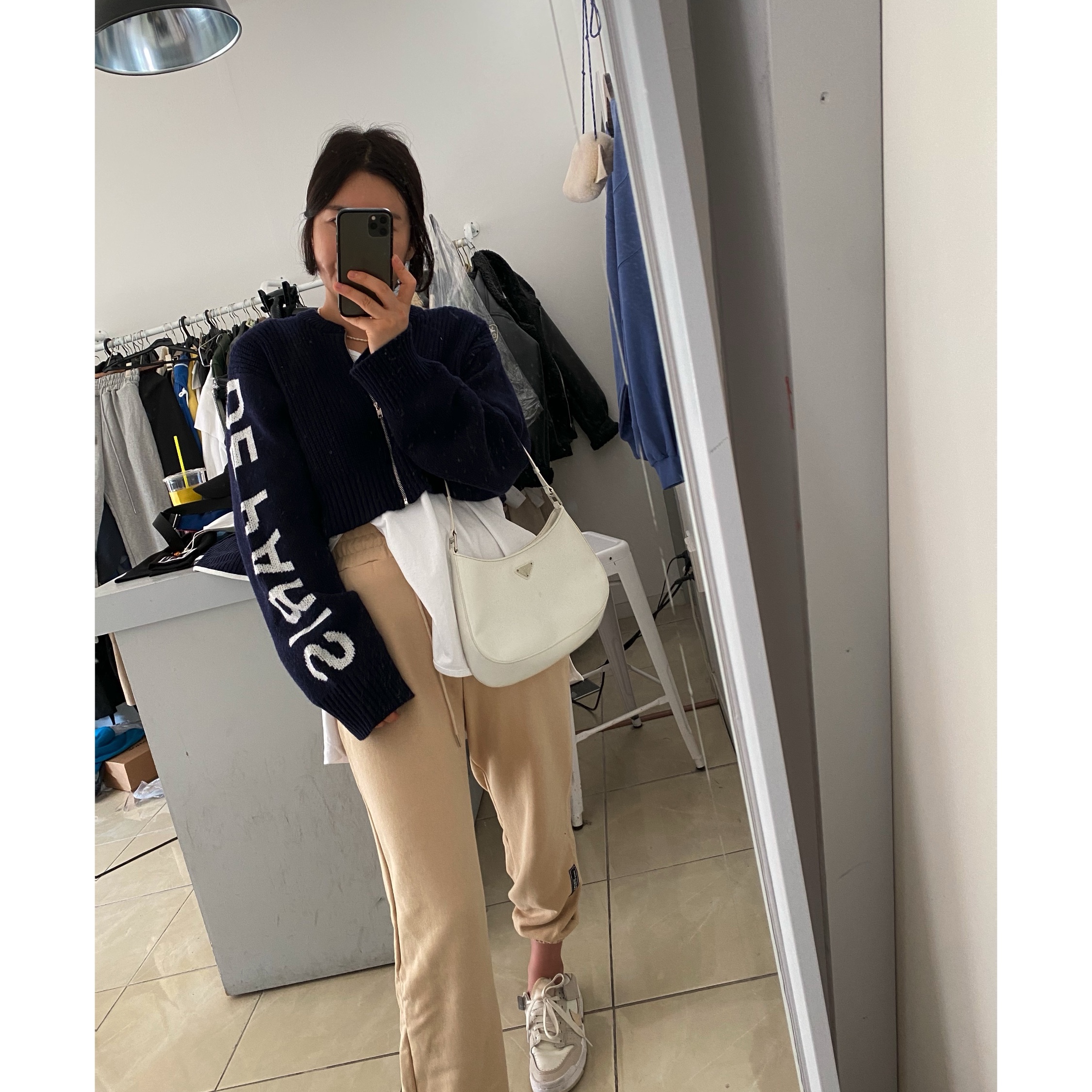 김아미 (@hoami00) 님의 게시물 | KREAM