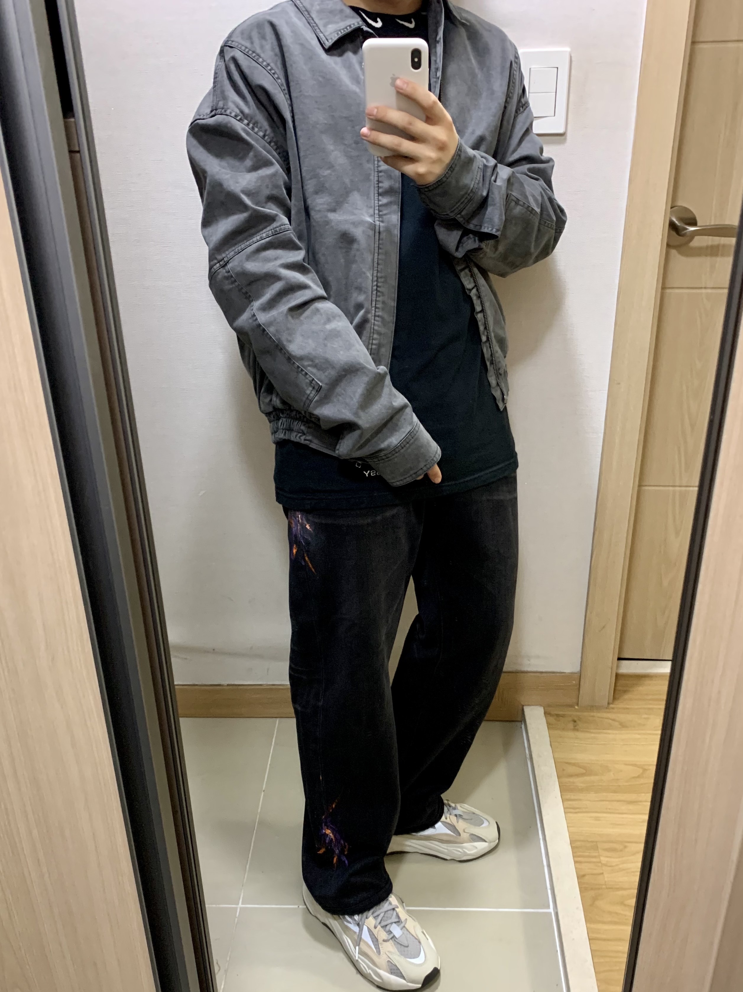 (@greatoms) 님의 게시물 | KREAM