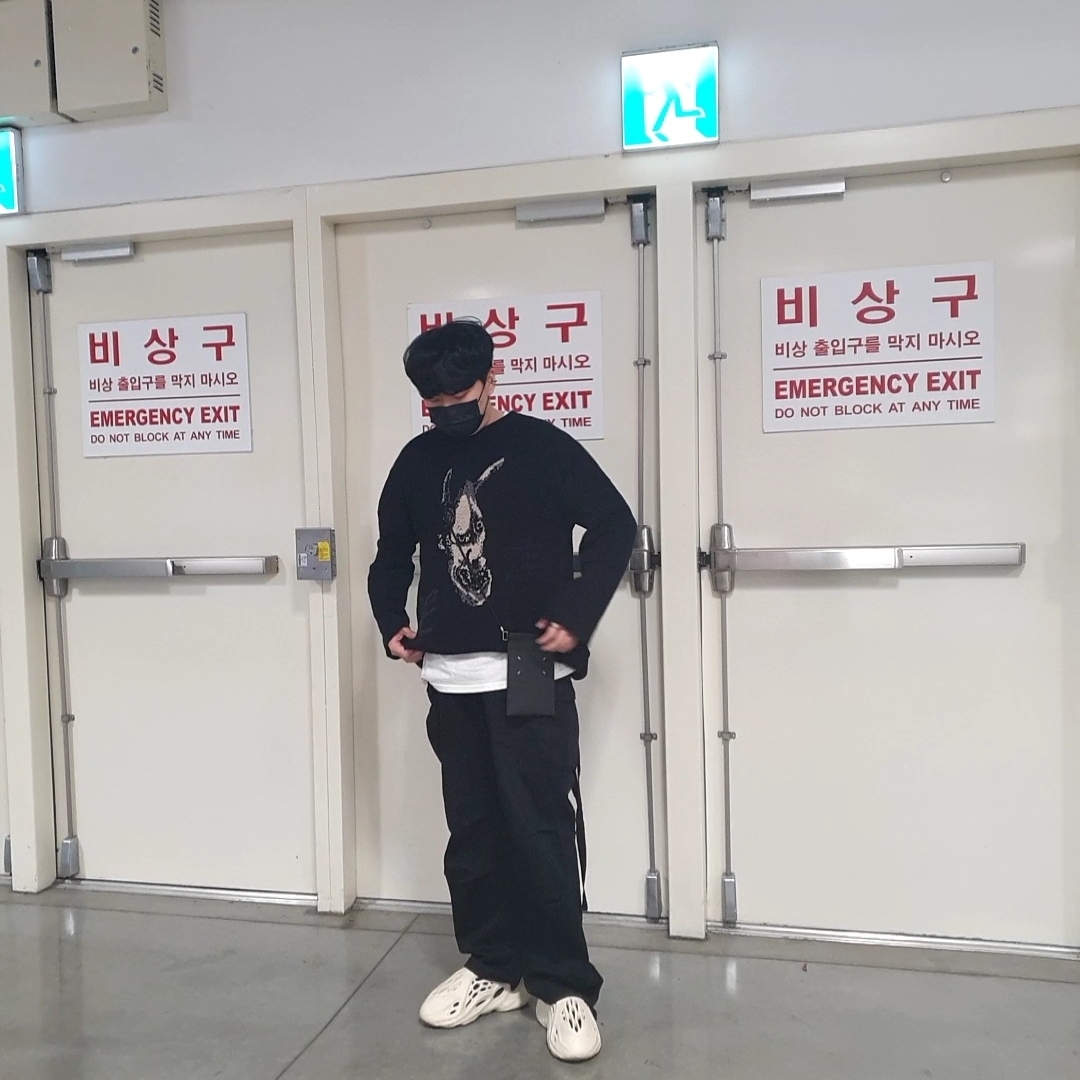 jun_beommmmmmm (@jun_beommmmmmm) 님의 게시물 | KREAM