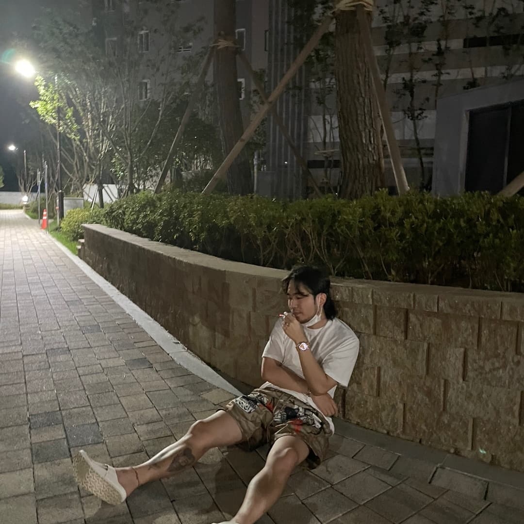 피자보이 (@p_zza_s2) 님의 게시물 | KREAM