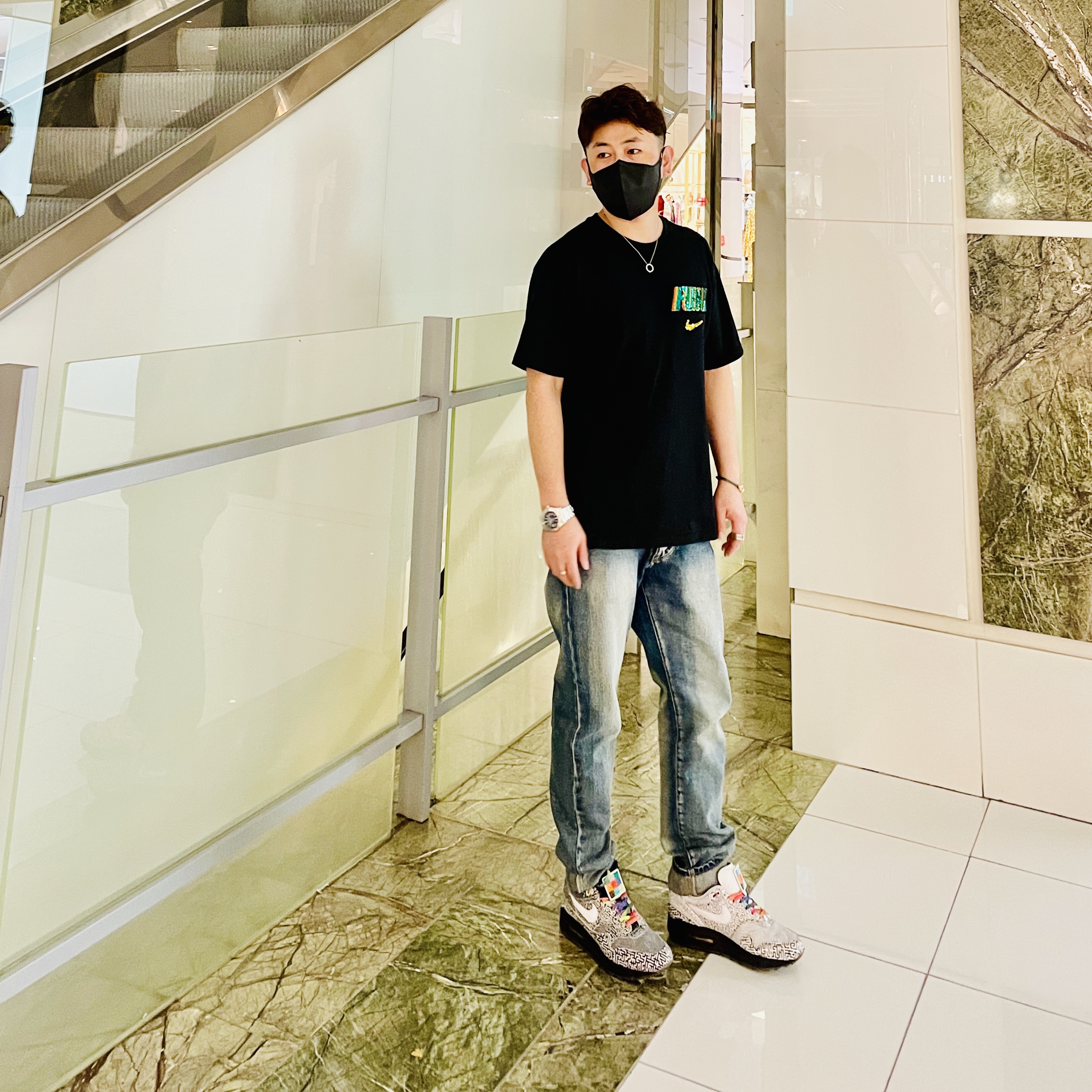 Davidkim (@davidkim) 님의 게시물 | KREAM